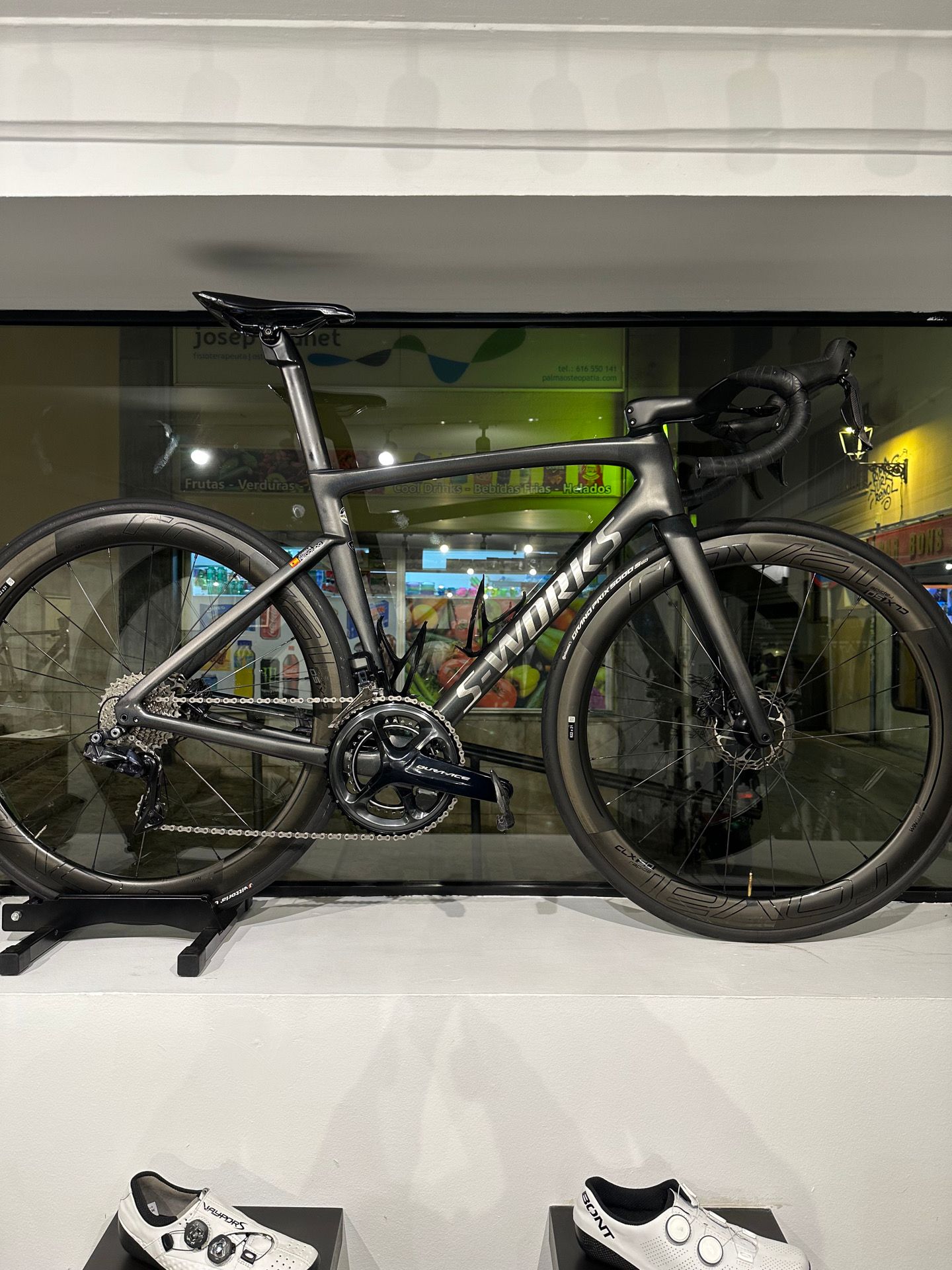 Specialized S-Works Tarmac SL7 - Shimano Dura-Ace Di2 used in M | buycycle