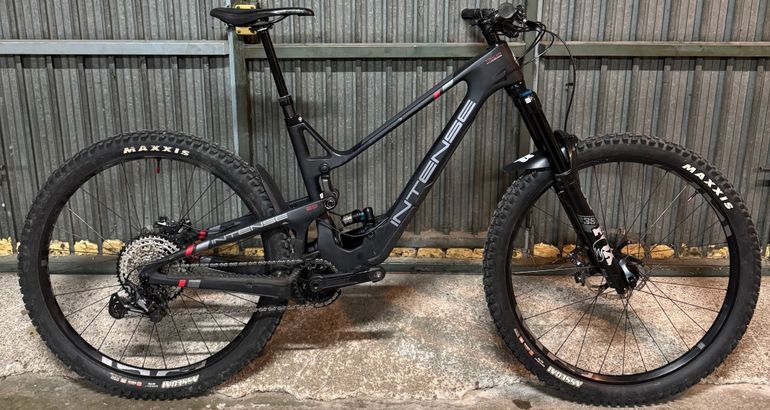 Intense TRACER 29 PRO 2023 2023