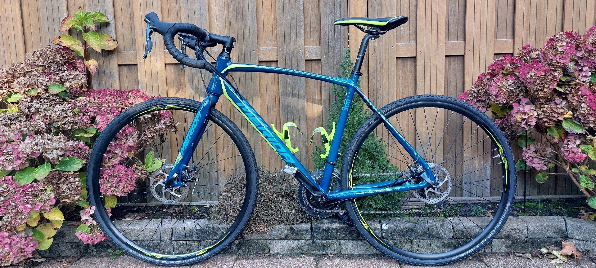 Merida Cyclo Cross 300 used in M | buycycle