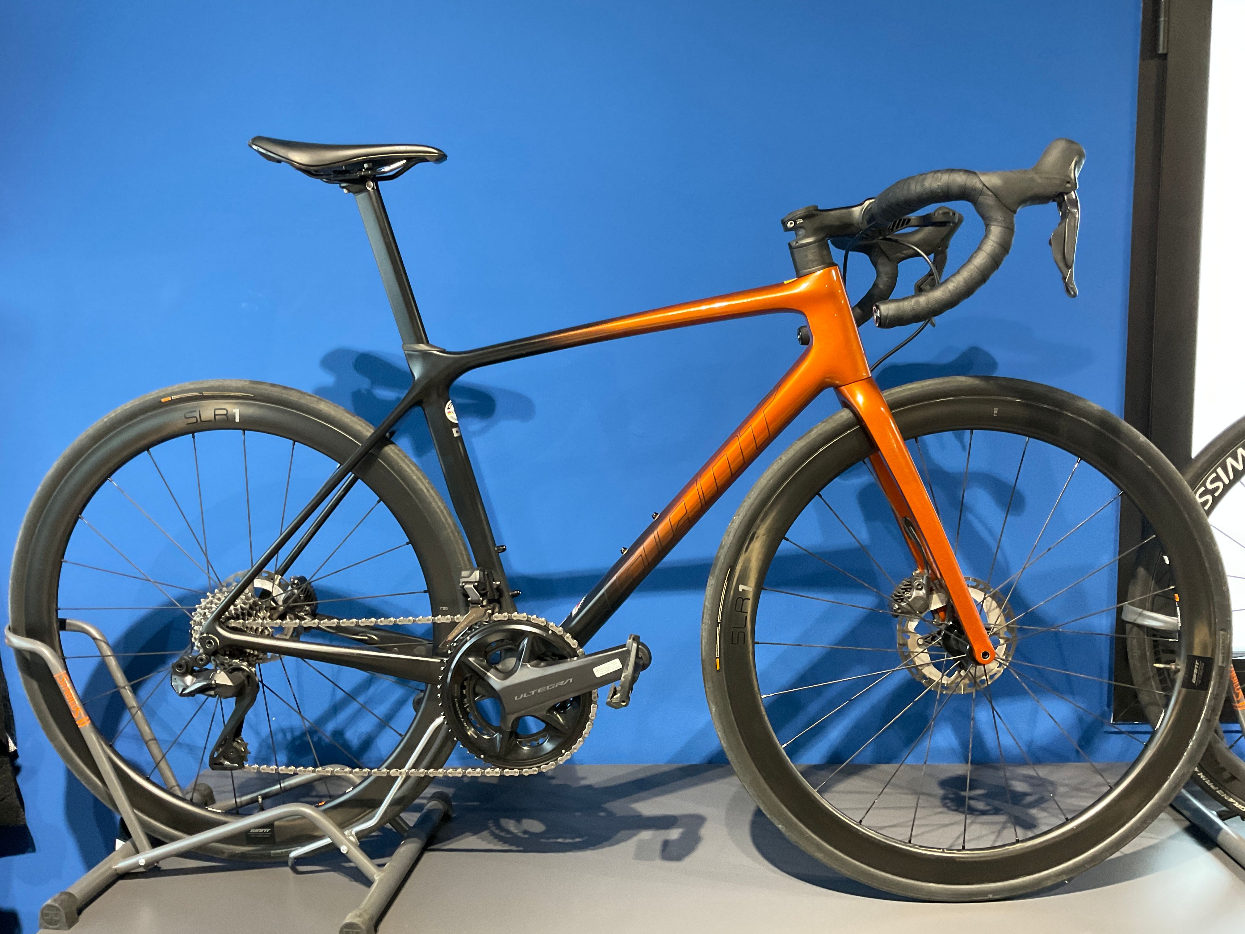 Giant TCR Advanced Pro Disc 0 Ultegra Di2 used in M | buycycle