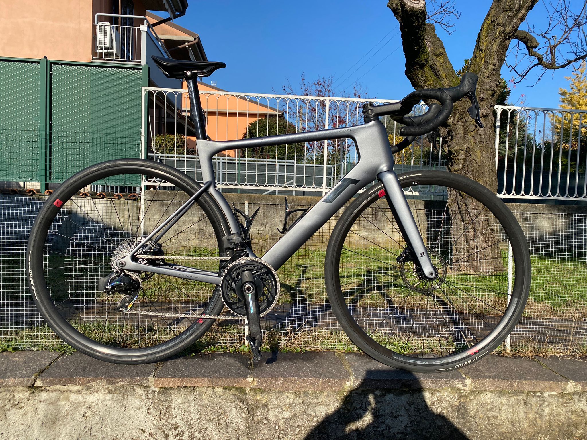 3T 3t strada gebraucht kaufen 56 cm | buycycle