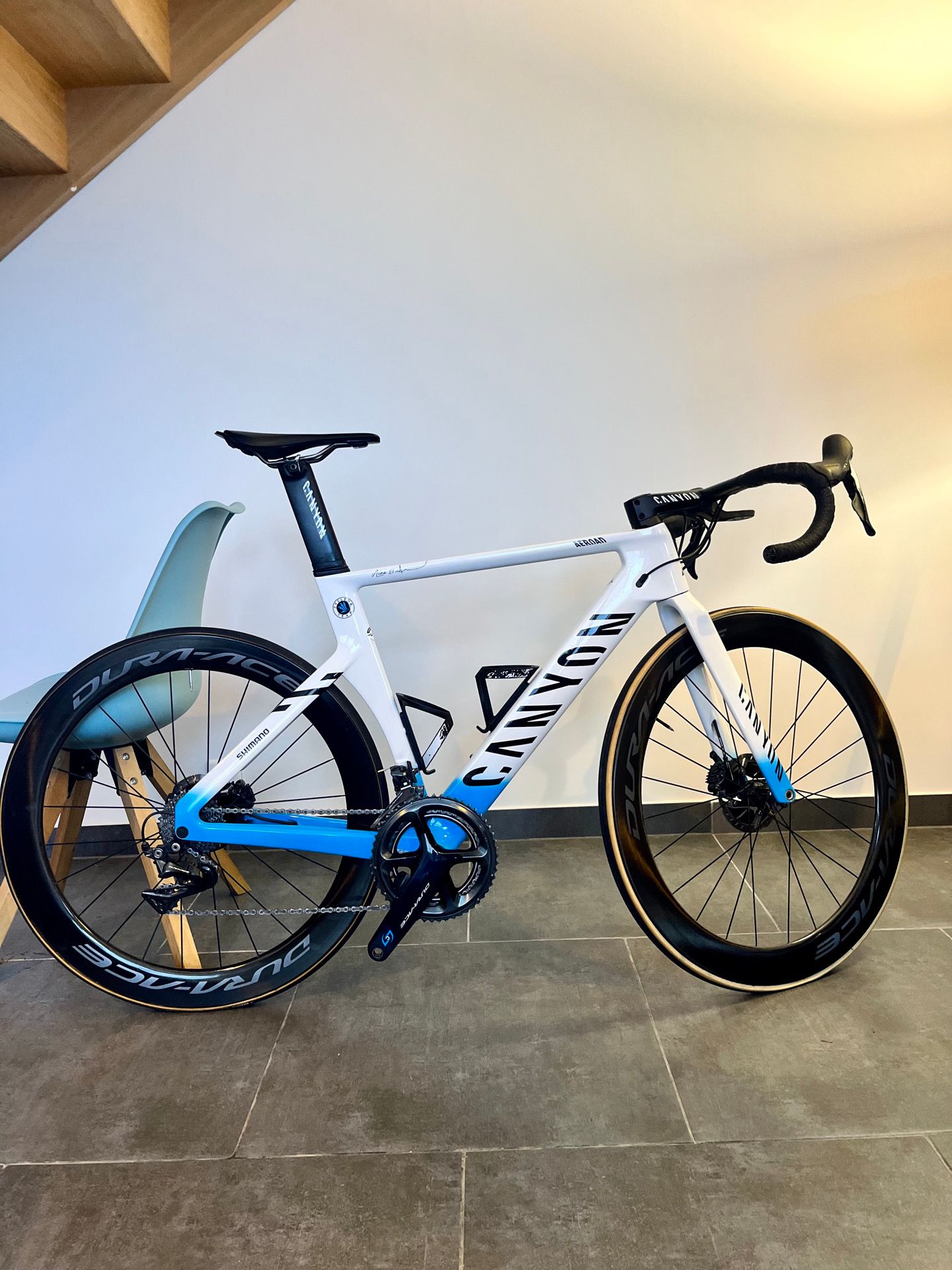 Canyon Aeroad CFR Disc MvdP used in S | buycycle