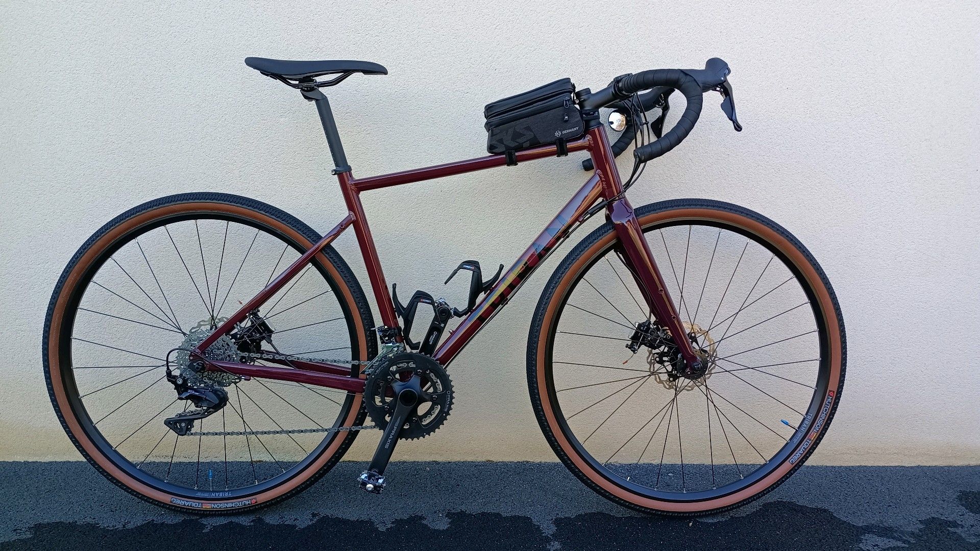 TRIBAN Men's Gravel Bike GRVL 520 Subcompact použitý v MD | buycycle