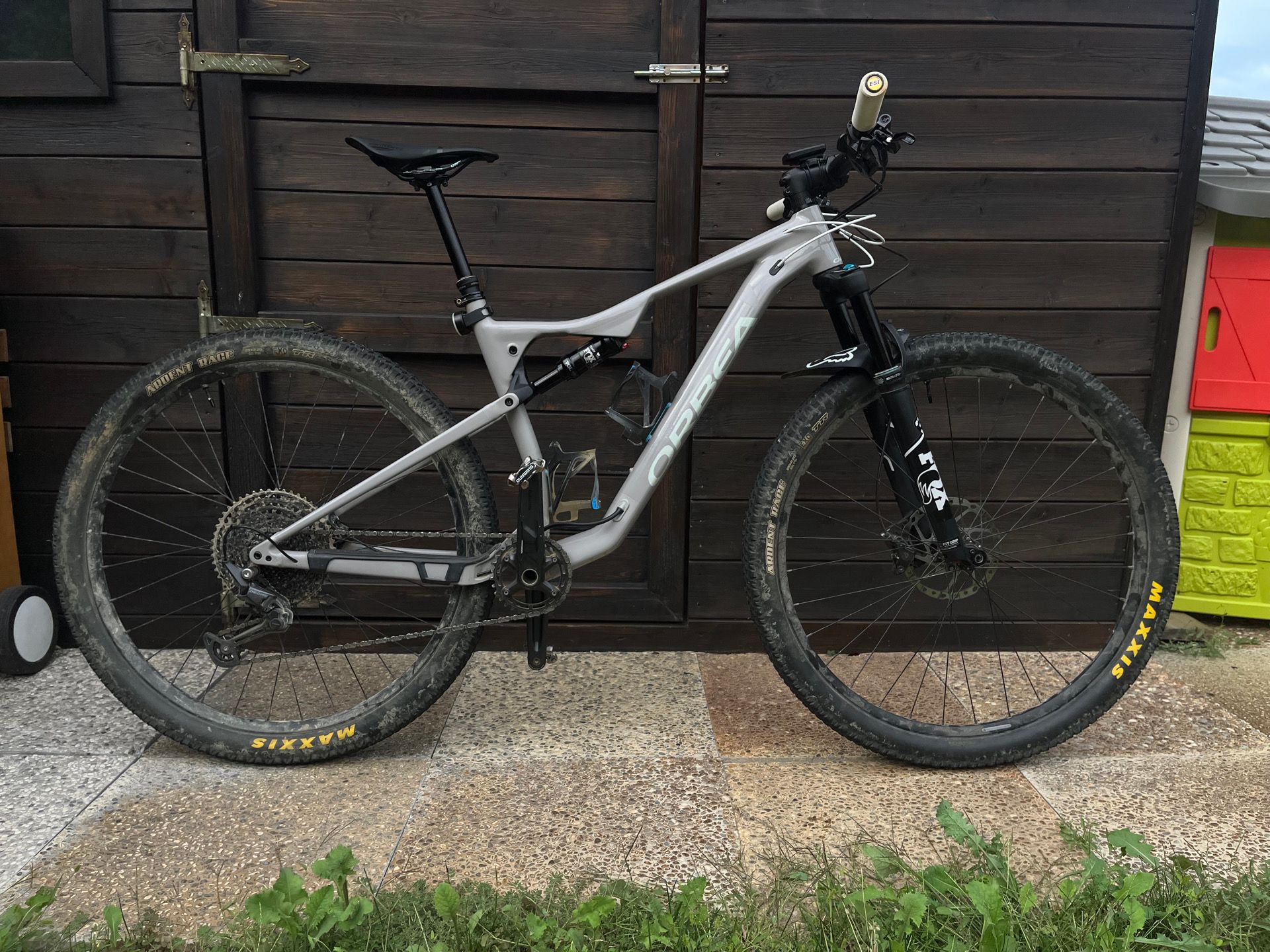 Orbea OIZ H30 used in LG | buycycle