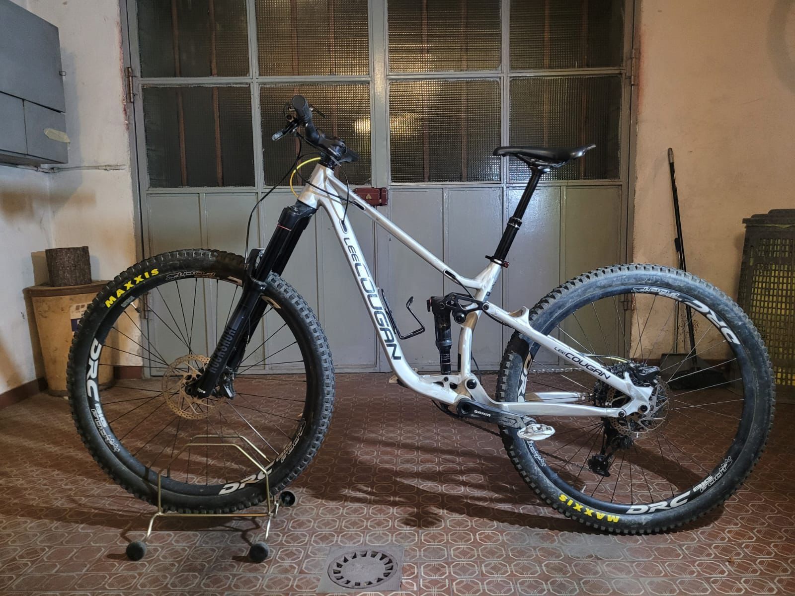 Lee Cougan Quest Team gebraucht kaufen SM | buycycle