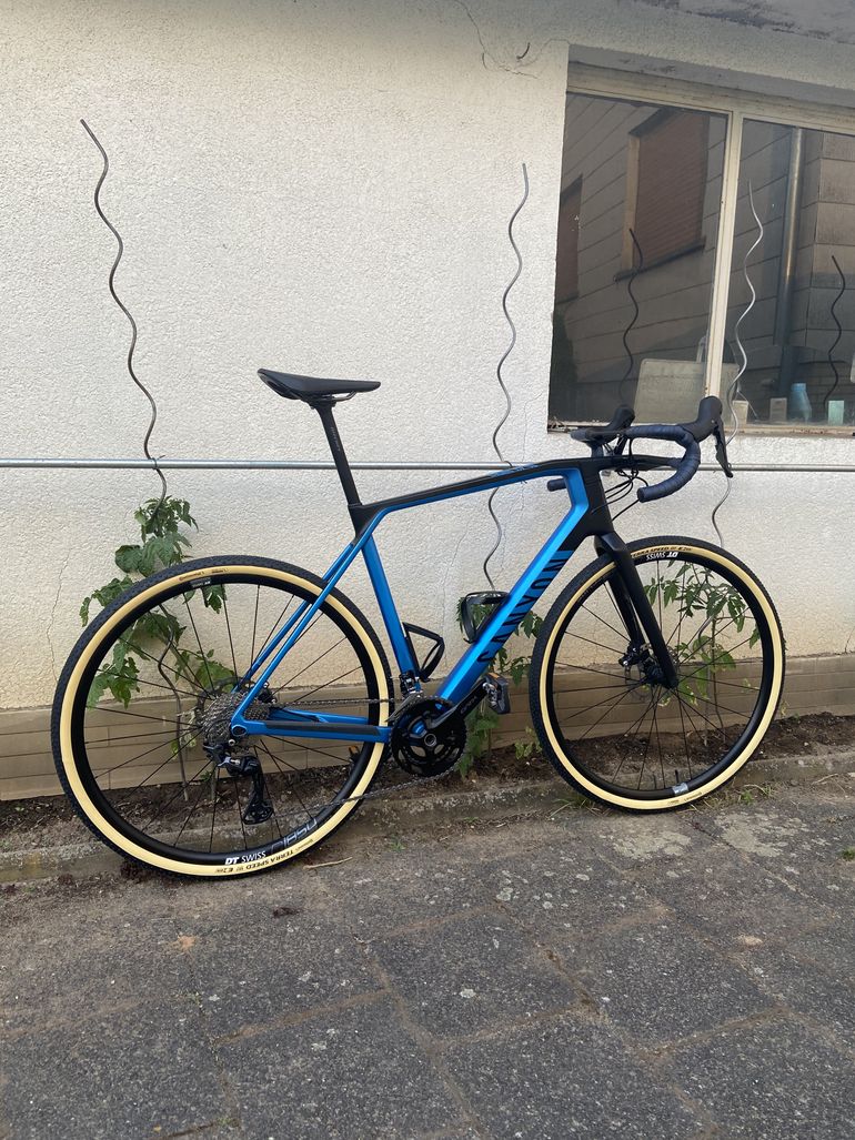 Achetez un vélo d'occasion Canyon Grail CF SL 7.0 en L | buycycle France