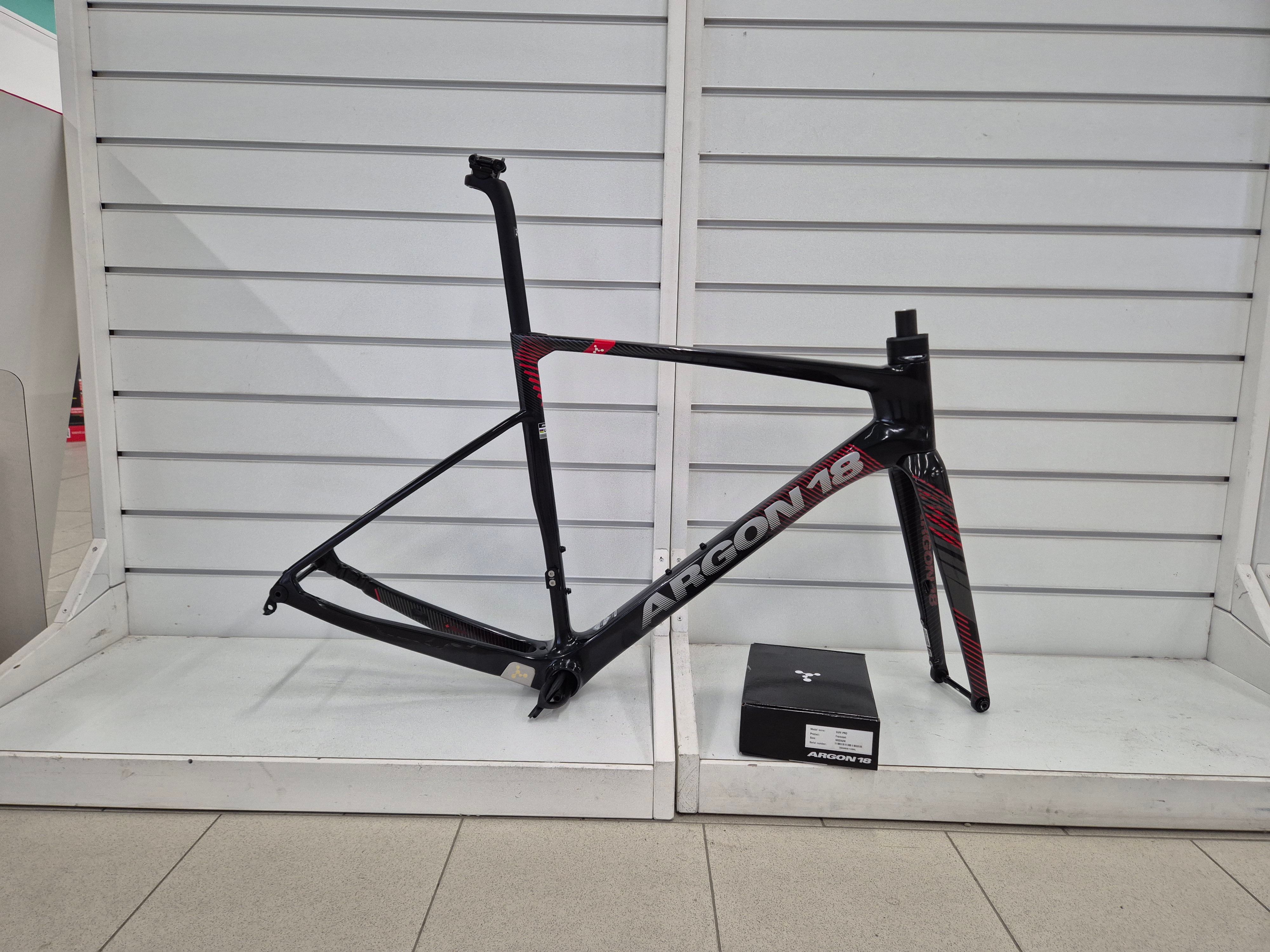 Argon 18 SUM PRO used in M | buycycle