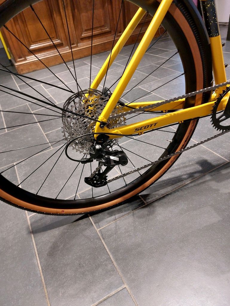 Scott Speedster Gravel 30 EQ d'occasion en LG | buycycle