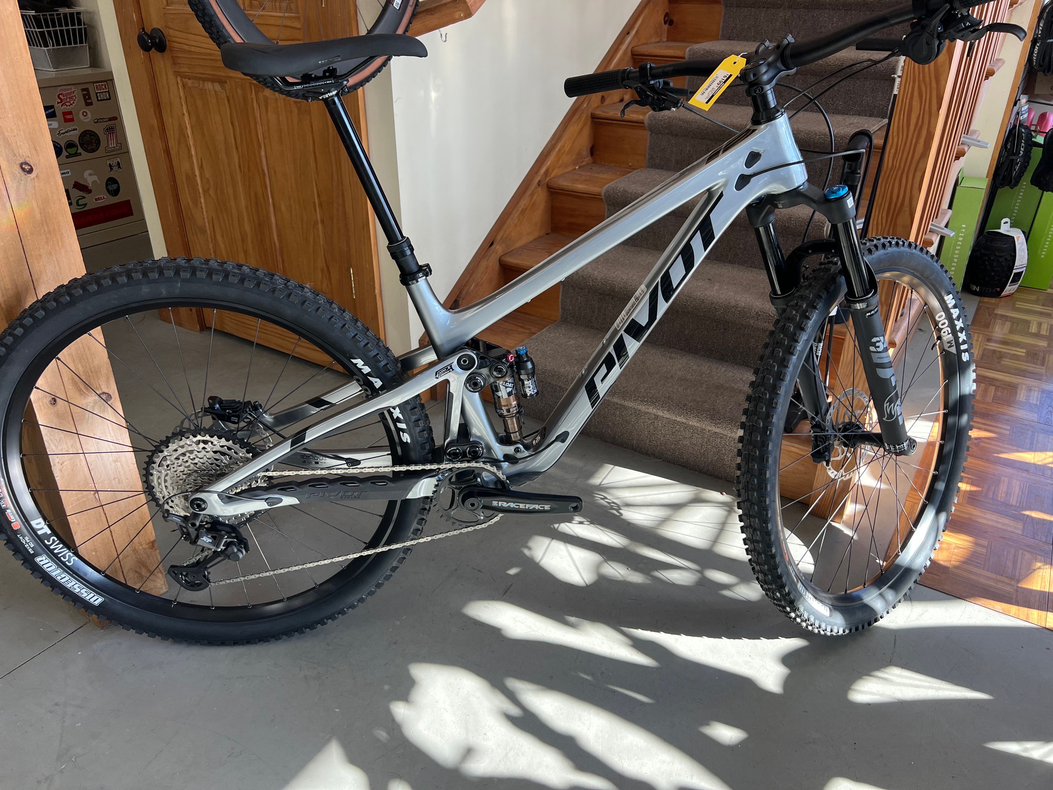 Pivot Trail 429 SLX / XT used in M | buycycle