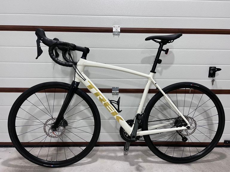 Trek Domane AL 4 Gen 4 used in 54 cm | buycycle