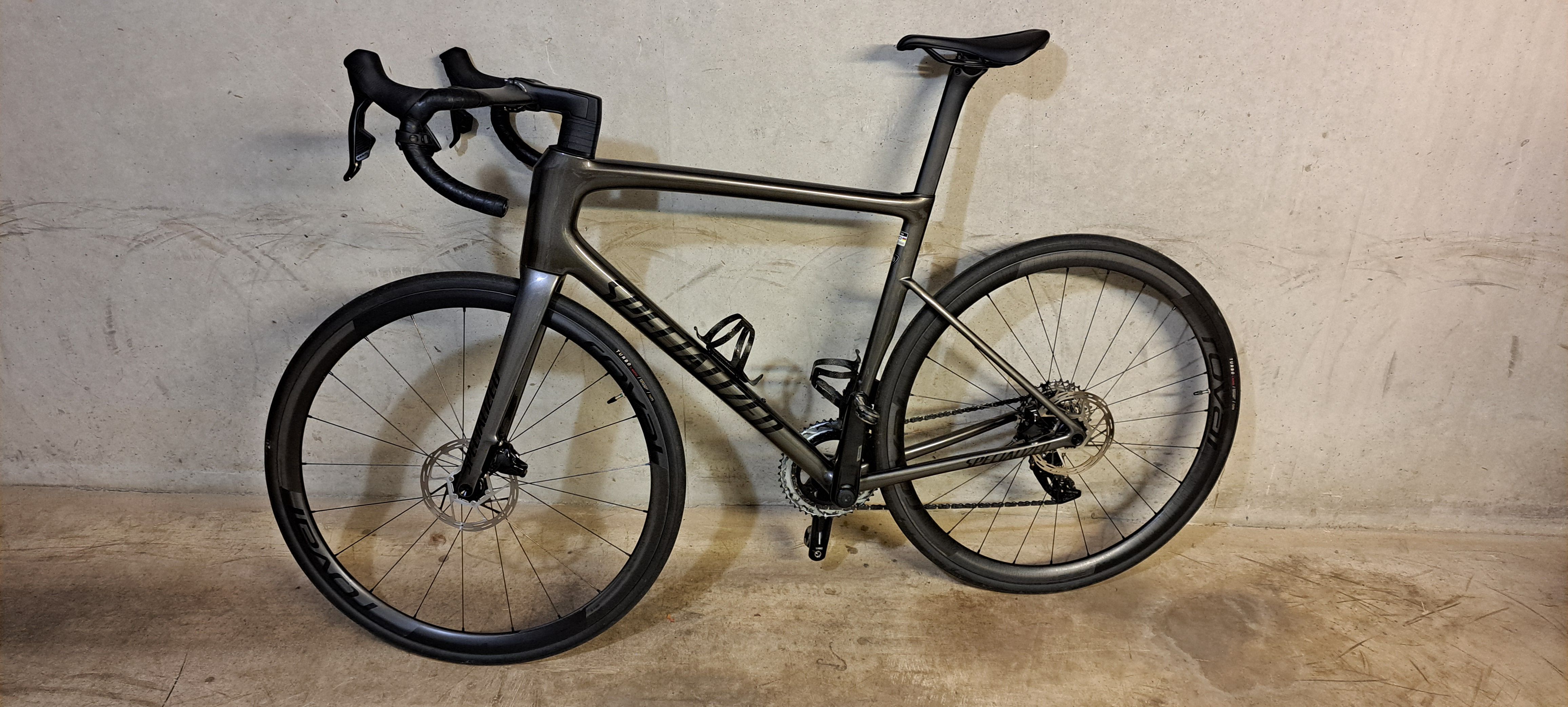 Specialized Tarmac SL8 Expert usato in 58 cm | buycycle