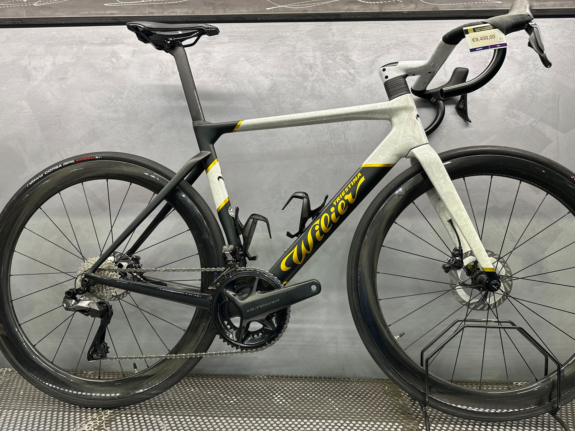 Wilier Filante SLR SHIMANO ULTEGRA Di2 R8170 d'occasion en MD | buycycle