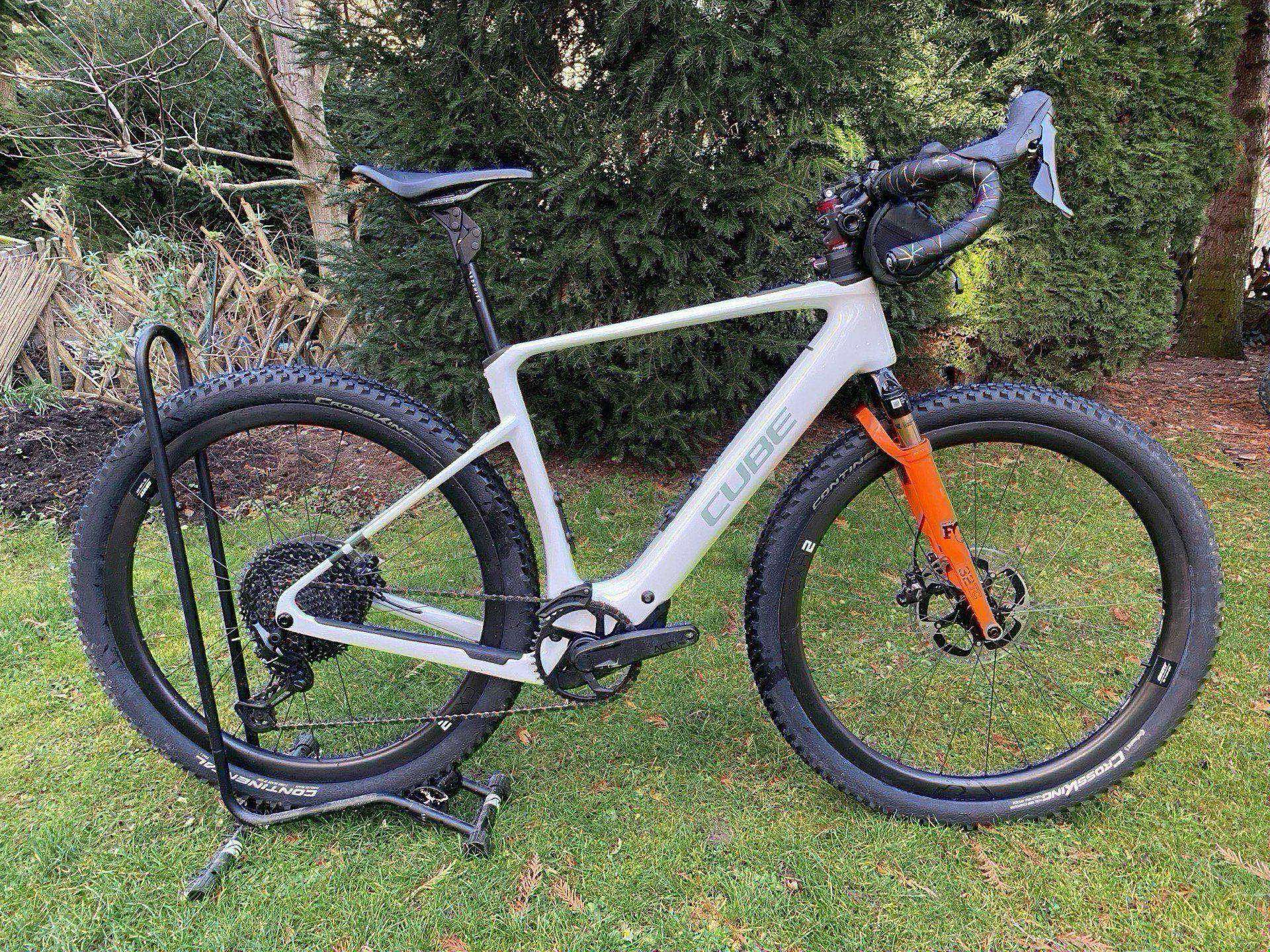 CUBE NUROAD HYBRID C:62, RACE 400X usato in MD | buycycle