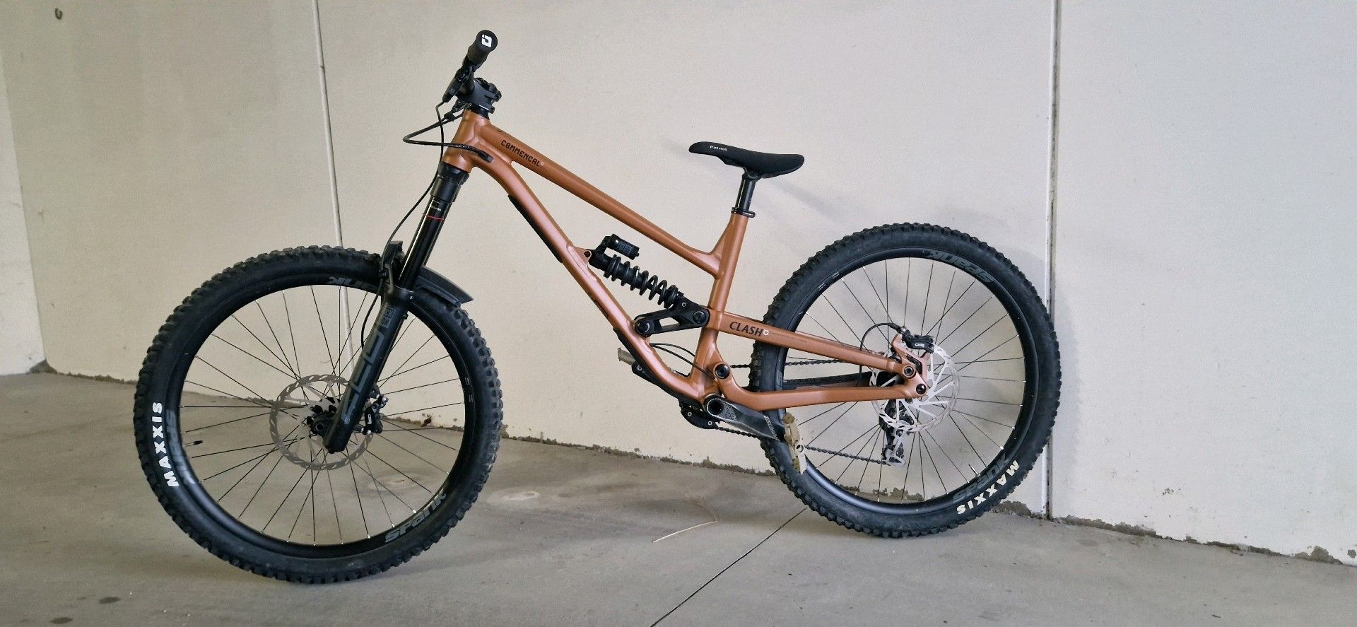 Commencal CLASH RIDE PARK EDITION used in MD | buycycle