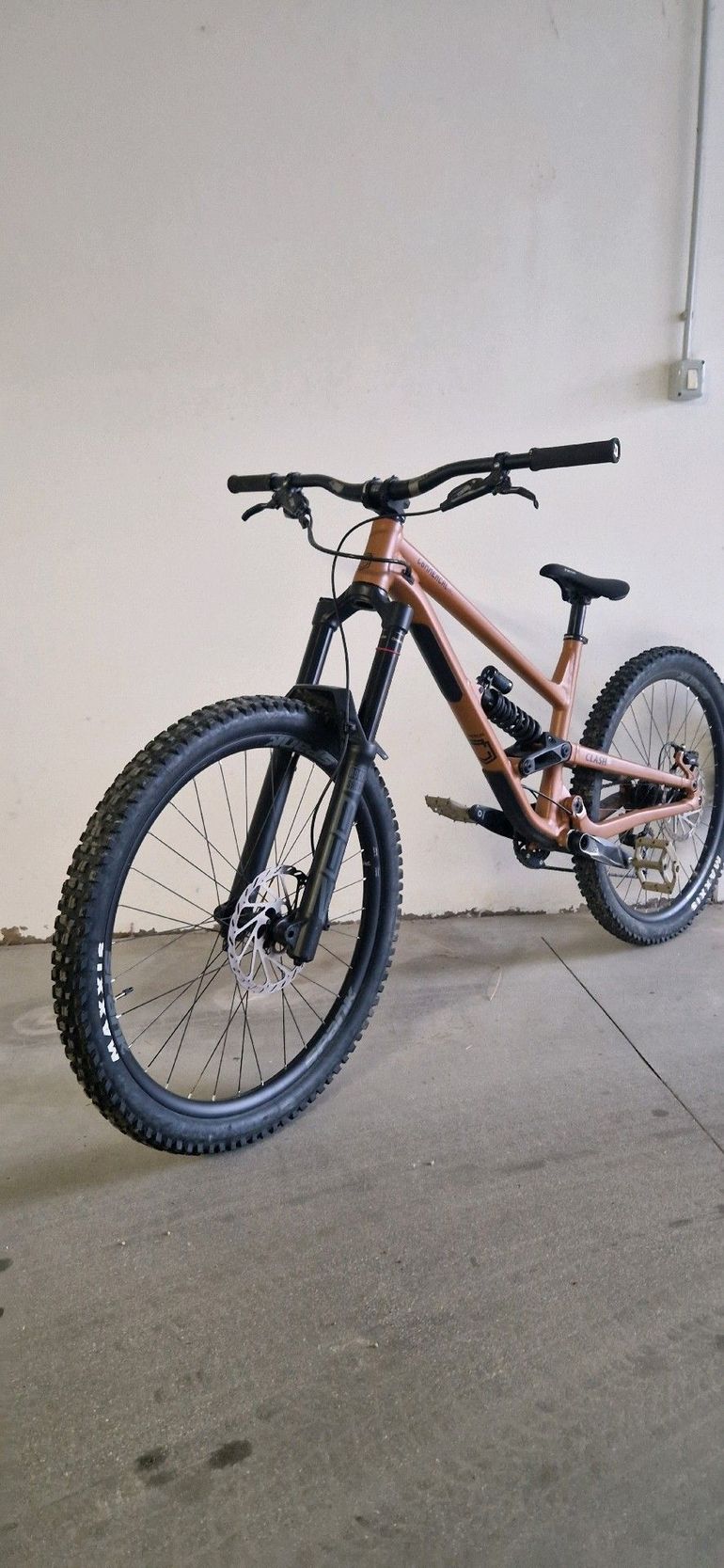 Commencal CLASH RIDE PARK EDITION used in MD | buycycle