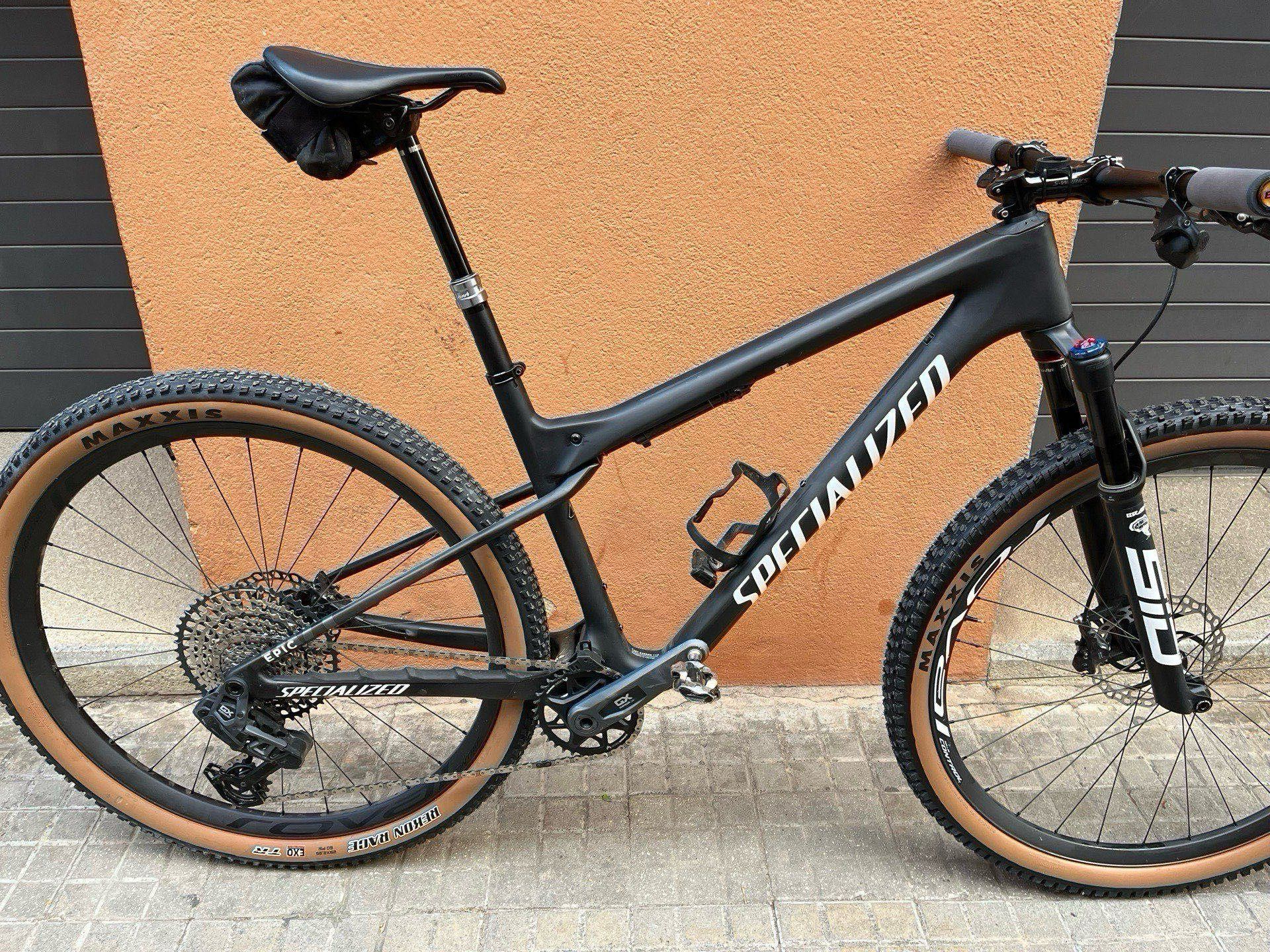 Specialized EPIC World Cup Expert used in LG | buycycle