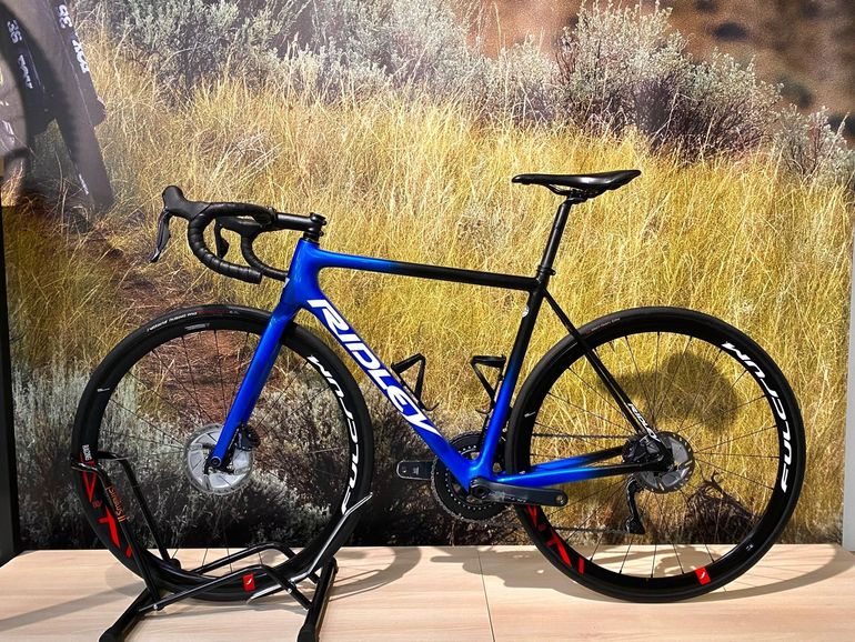 Ridley Helium SLX Disc - Shimano Ultegra Di2 HDB used in S | buycycle