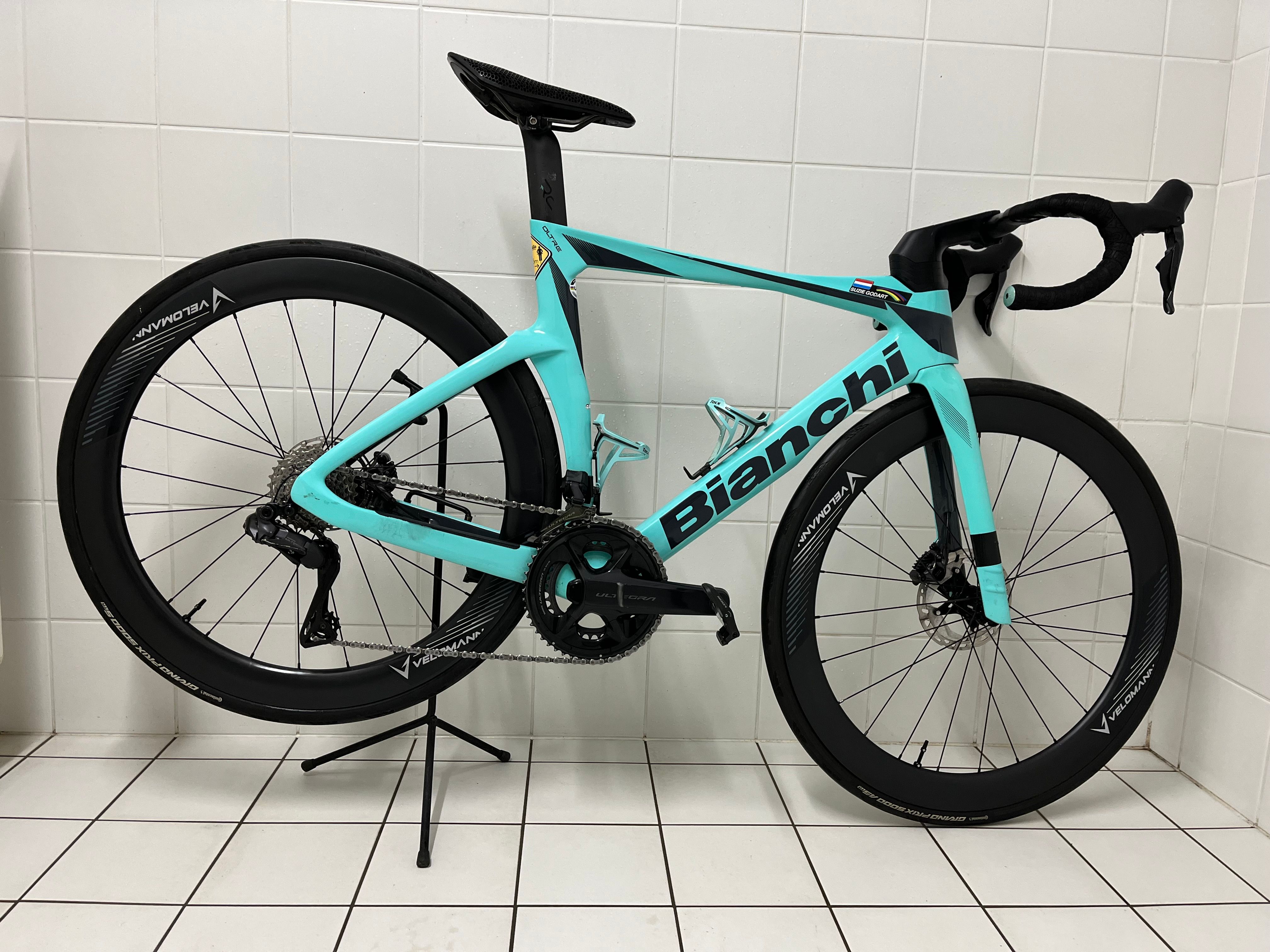 Bianchi Oltre Comp Ultegra Di2 used in 53 cm | buycycle