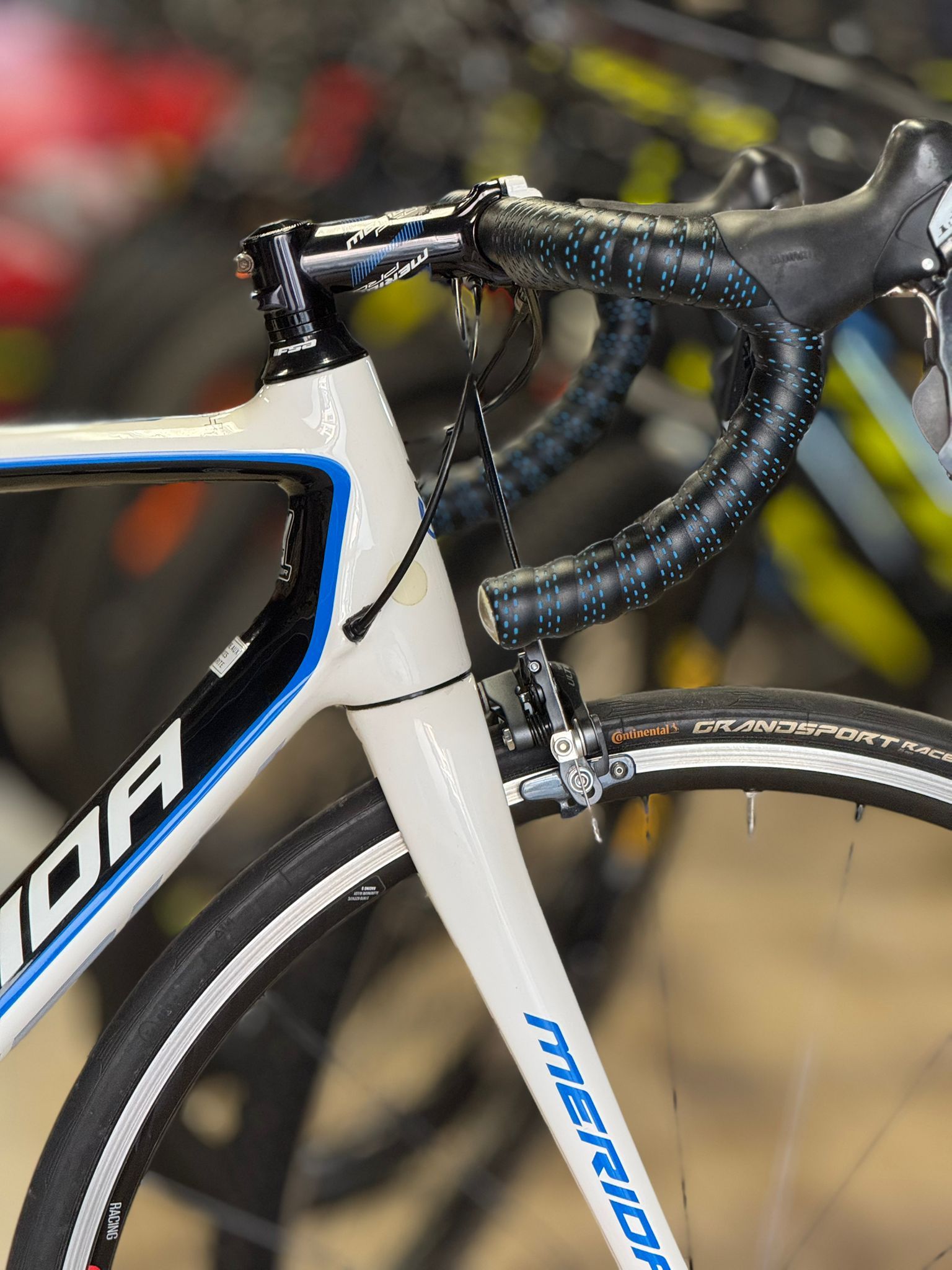 Merida Scultura CF Juliet 904 used in 54 cm | buycycle