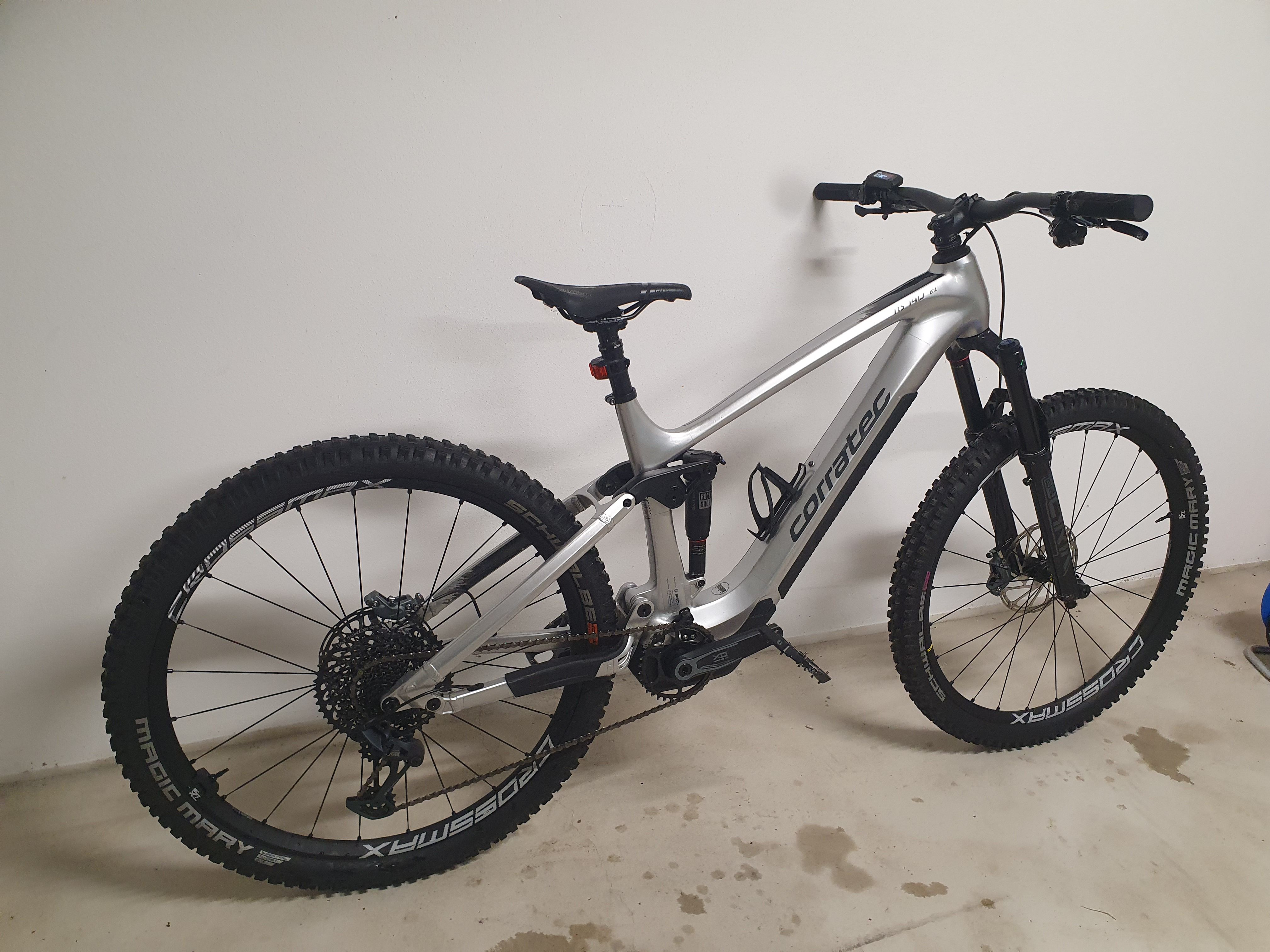 Corratec E-Power RS 140 EL Pro utilizado en 46 cm | buycycle