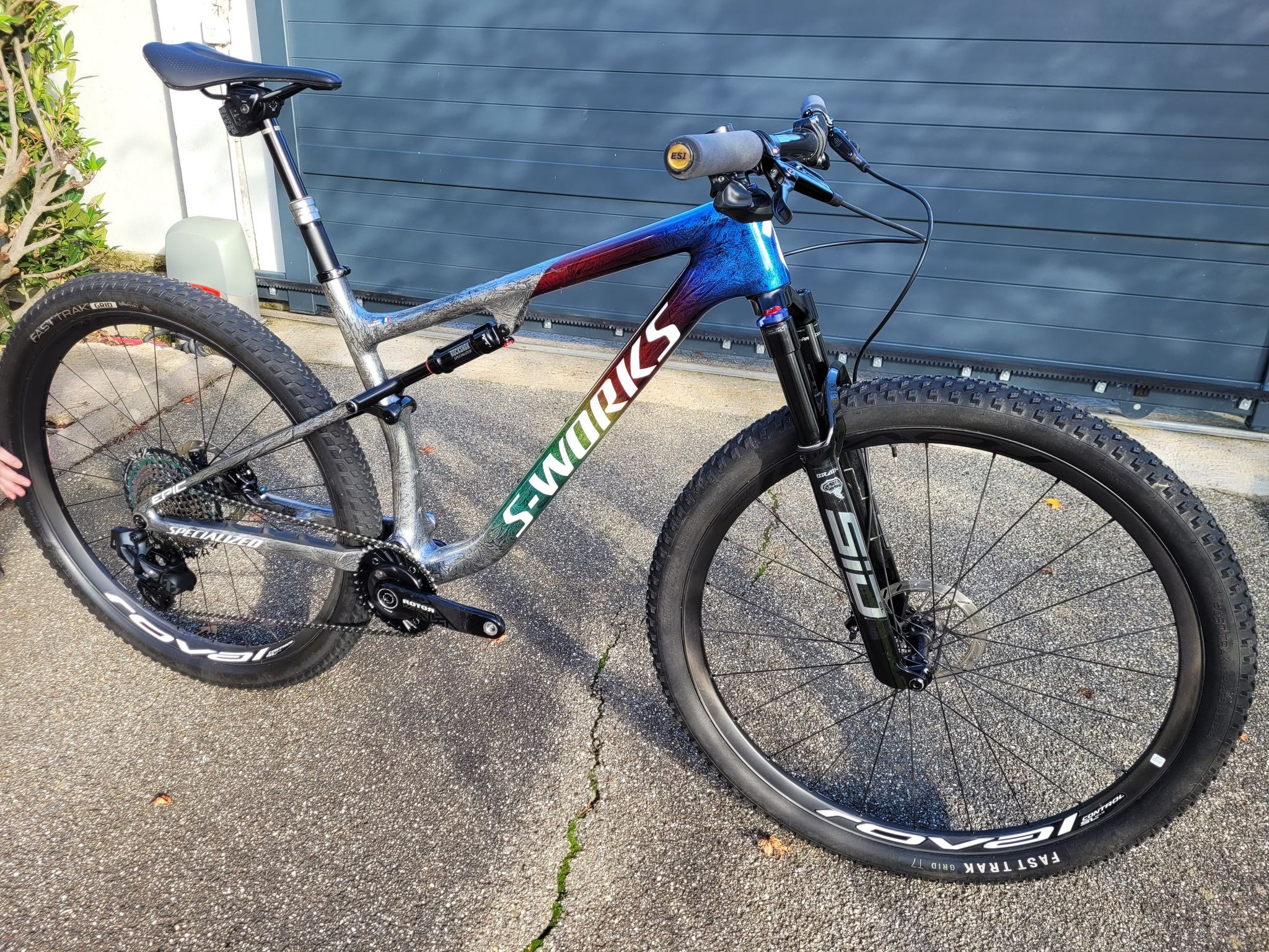 Specialized S-Works Epic used in LG | buycycle