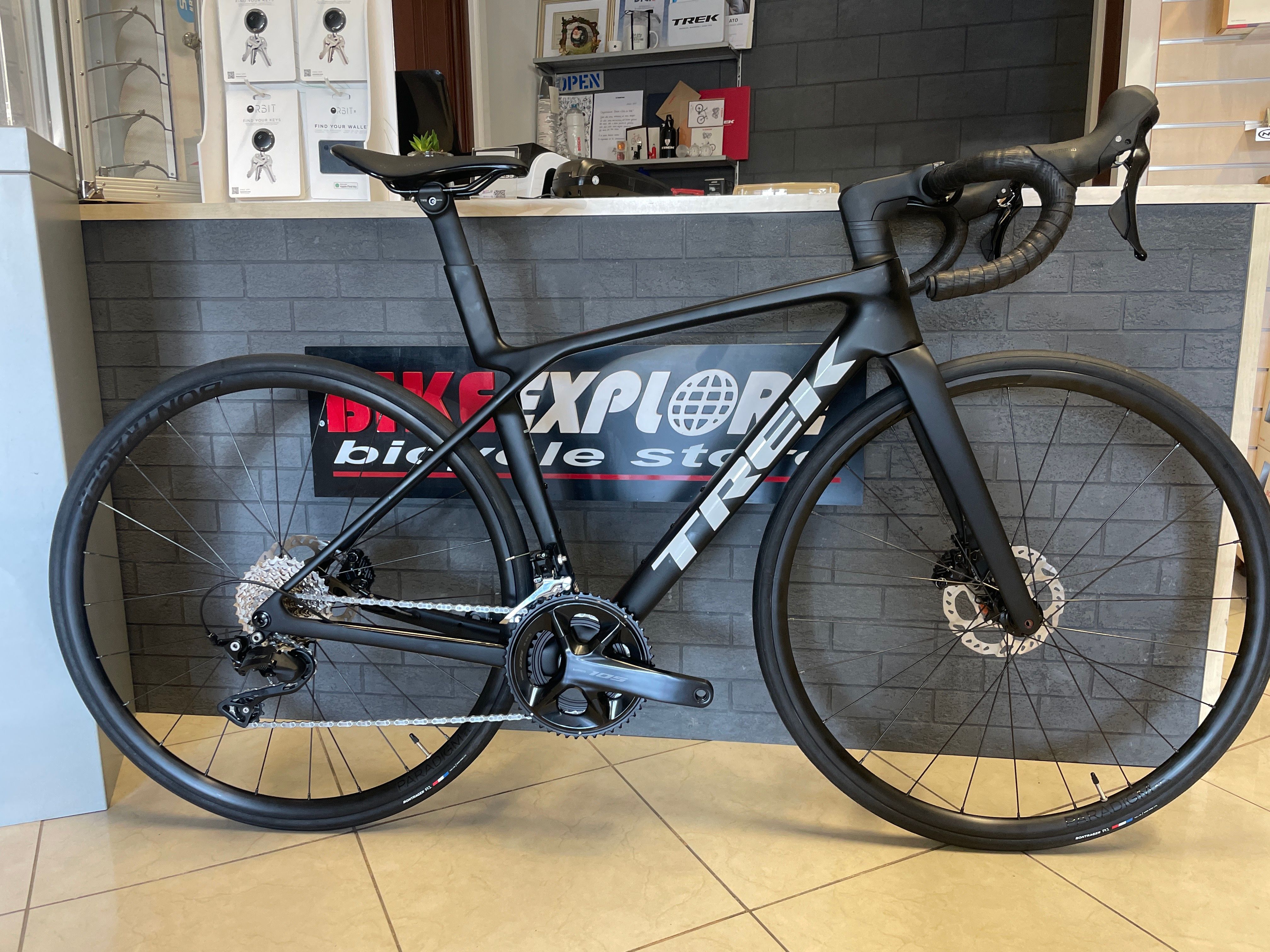 Trek Madone SL 5 Gen 8 used in S | buycycle