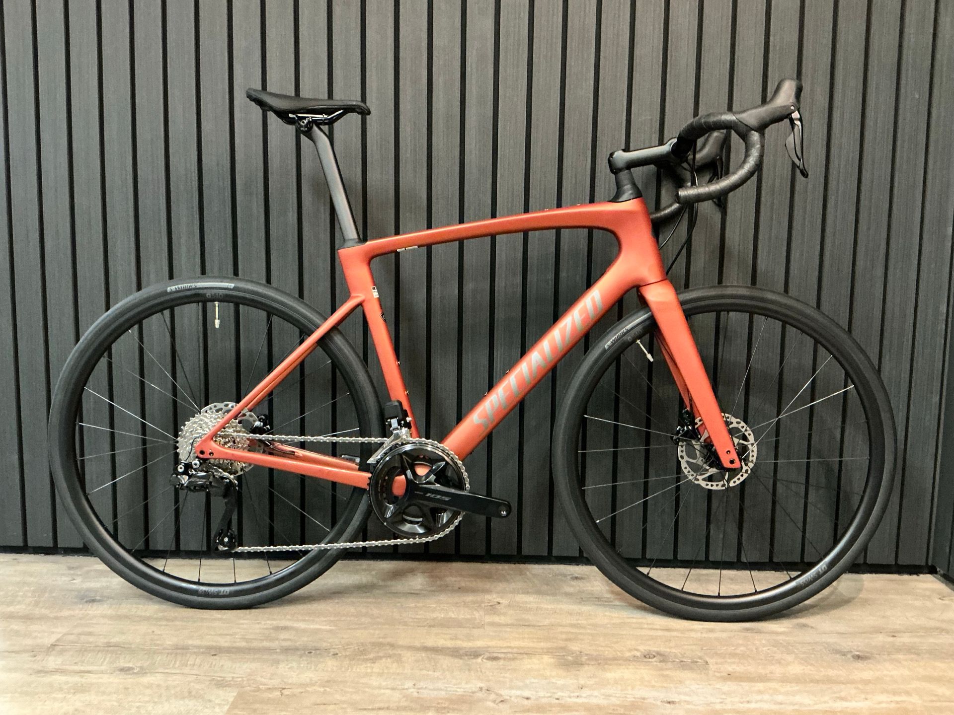 Specialized Roubaix SL8 Comp použitý v 58 cm | buycycle
