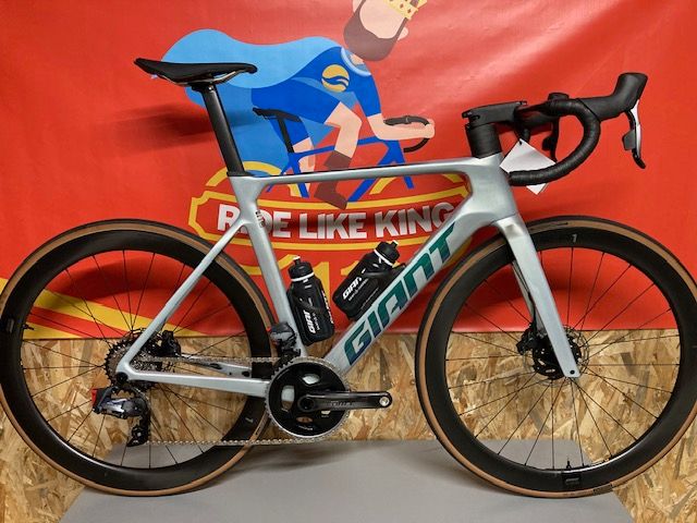 Giant Propel advanced pro axs force used in M | buycycle
