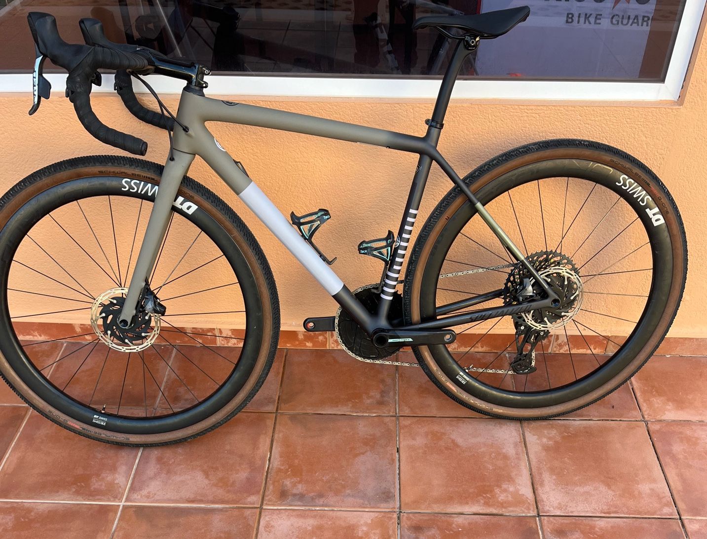 Specialized CruX Pro použitý v 52 cm | buycycle