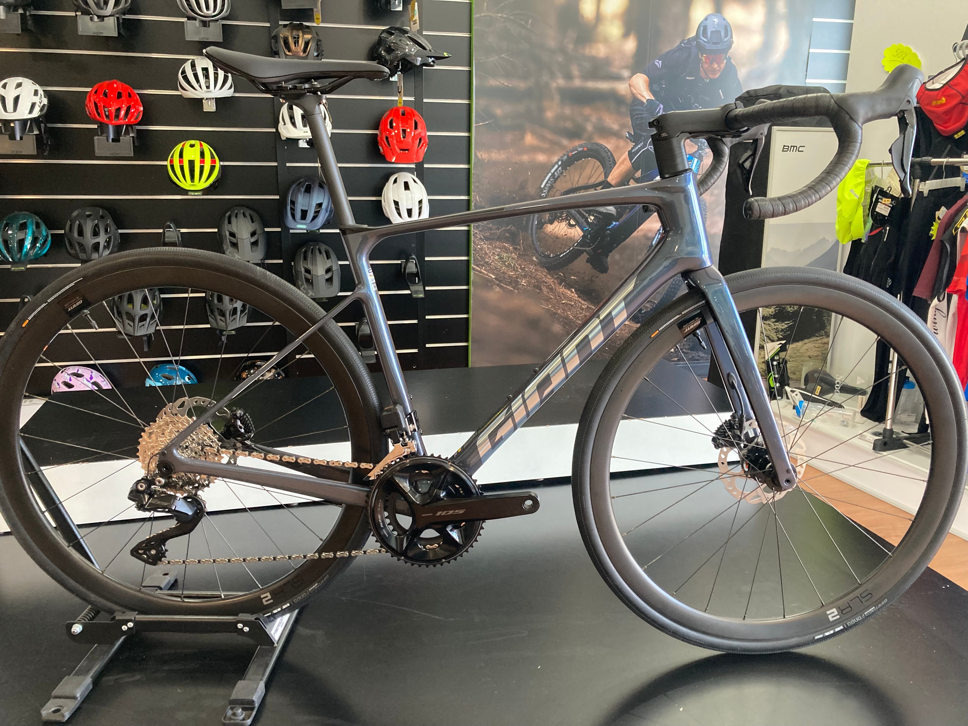 Giant Defy Advanced 0 utilizado en M | buycycle