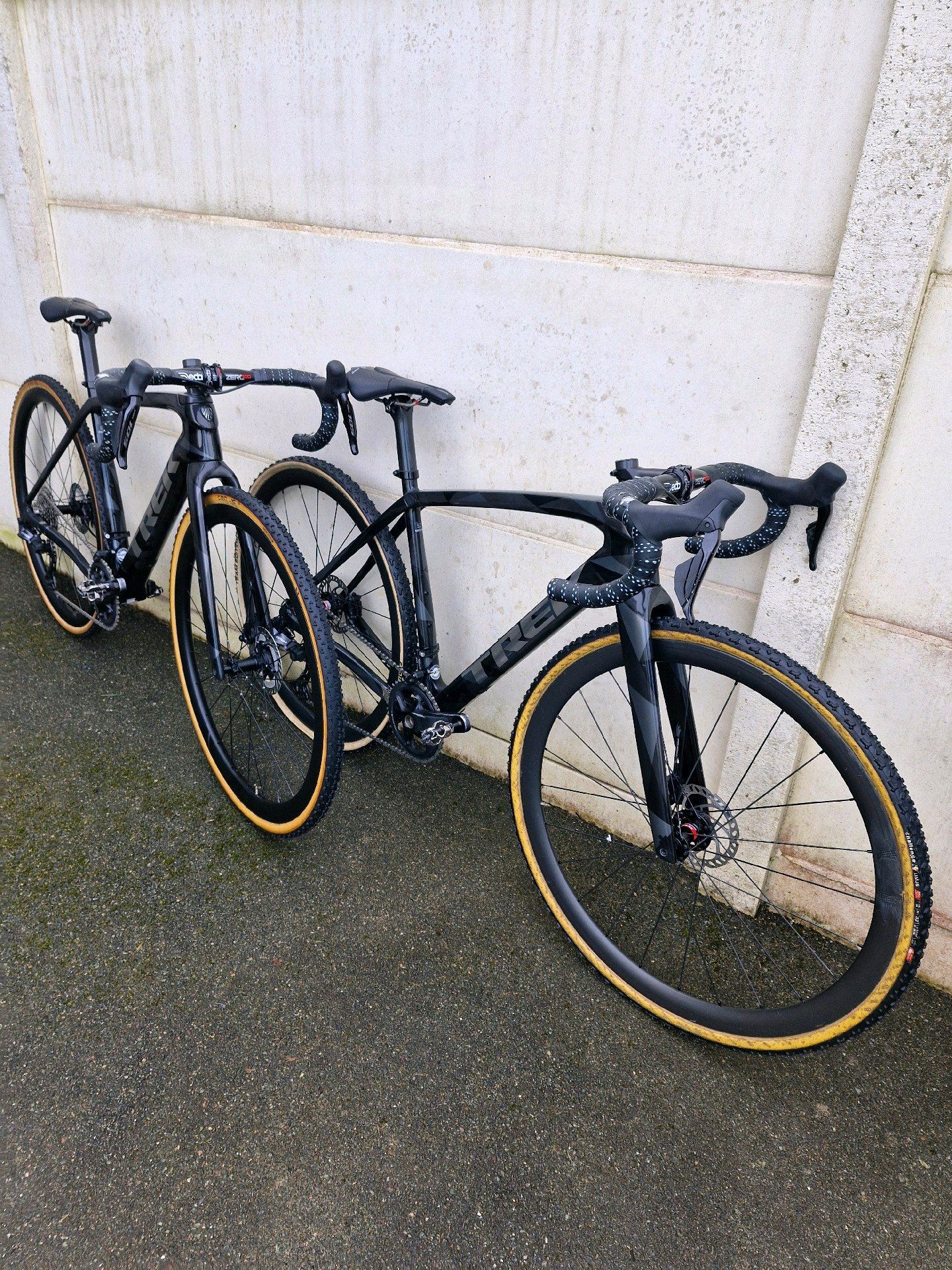 Trek Boone 5 used in 52 cm | buycycle