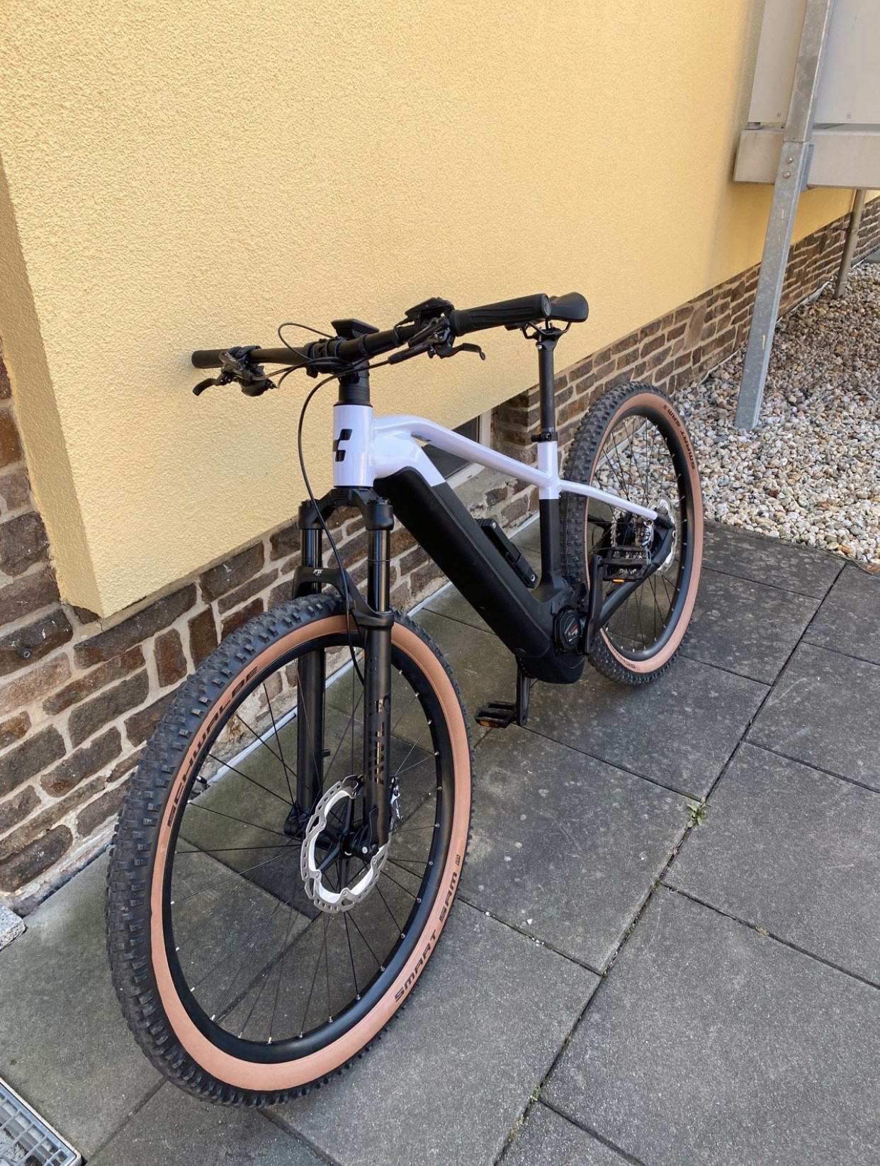 CUBE REACTION HYBRID SLT 750 29 utilizado en L | buycycle