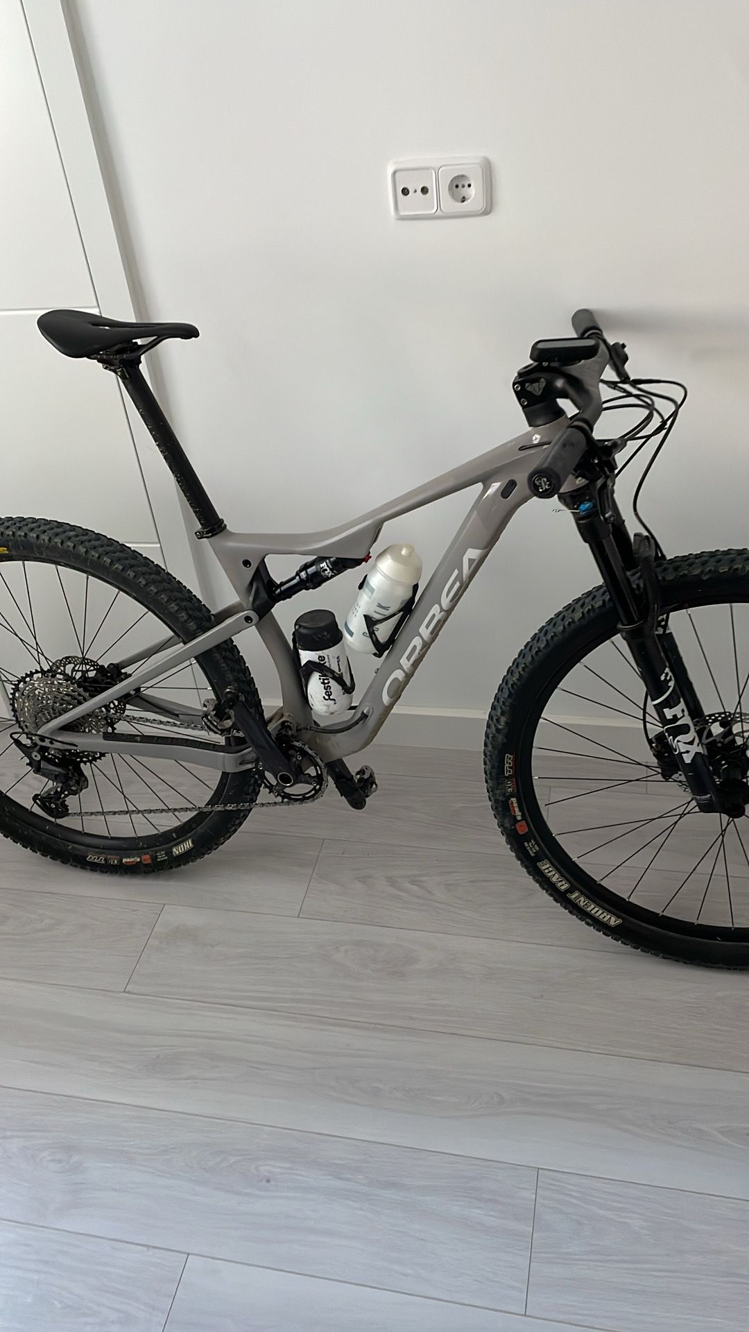 Orbea OIZ H30 21 used in M | buycycle