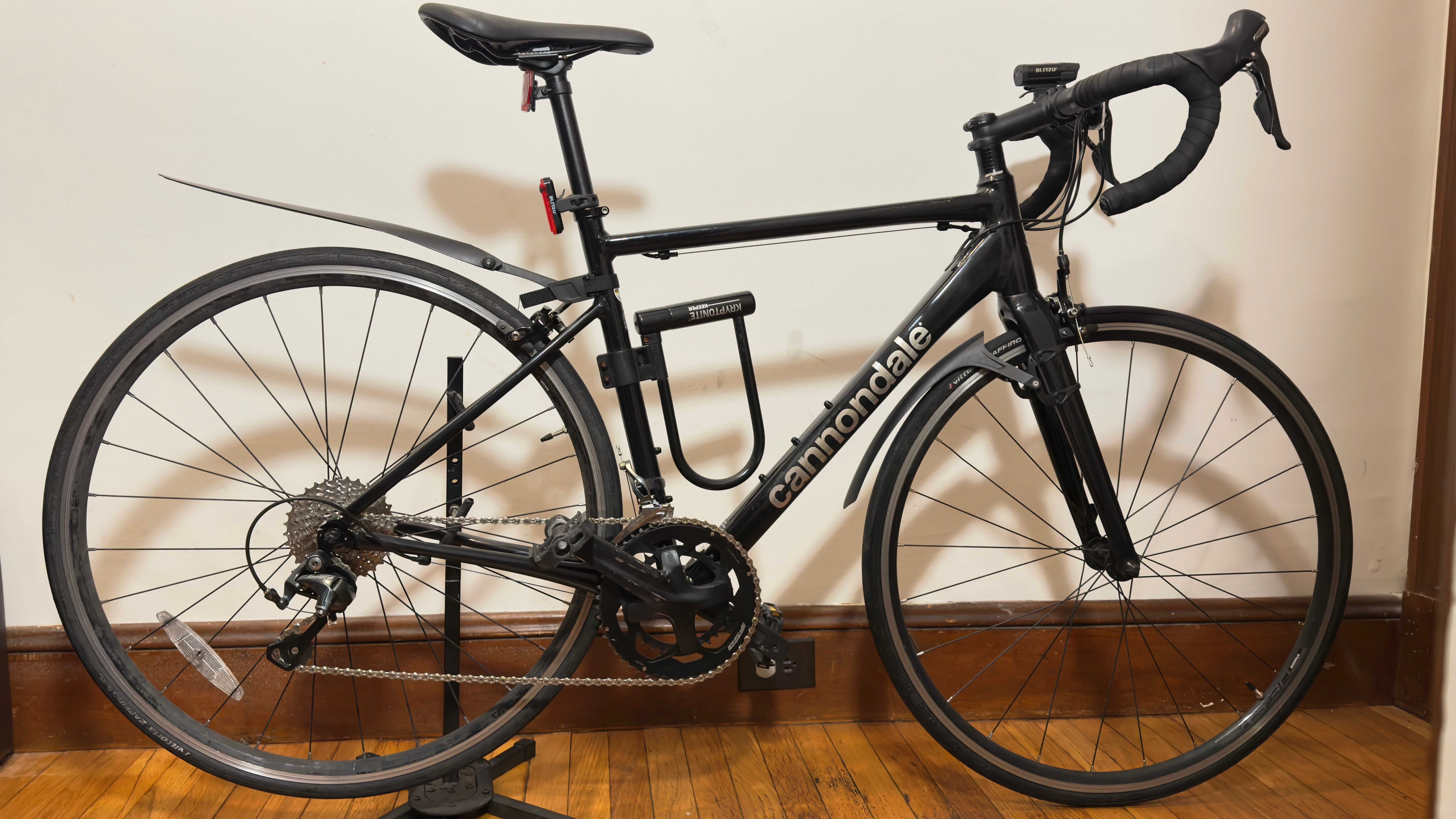 Cannondale CAAD Optimo 2 used in 54 cm | buycycle