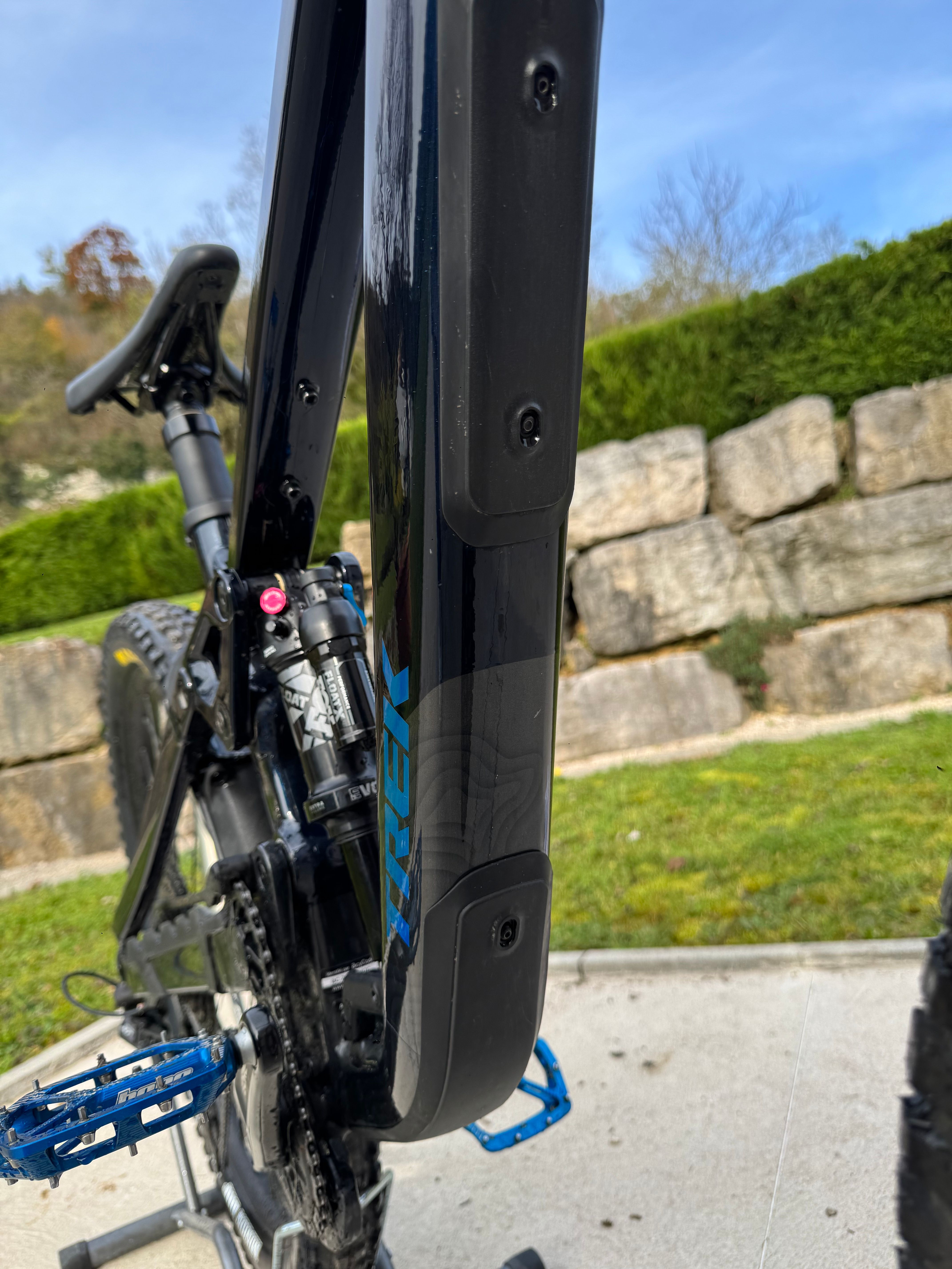 Trek Slash 8 Gen 6 d'occasion en M | buycycle