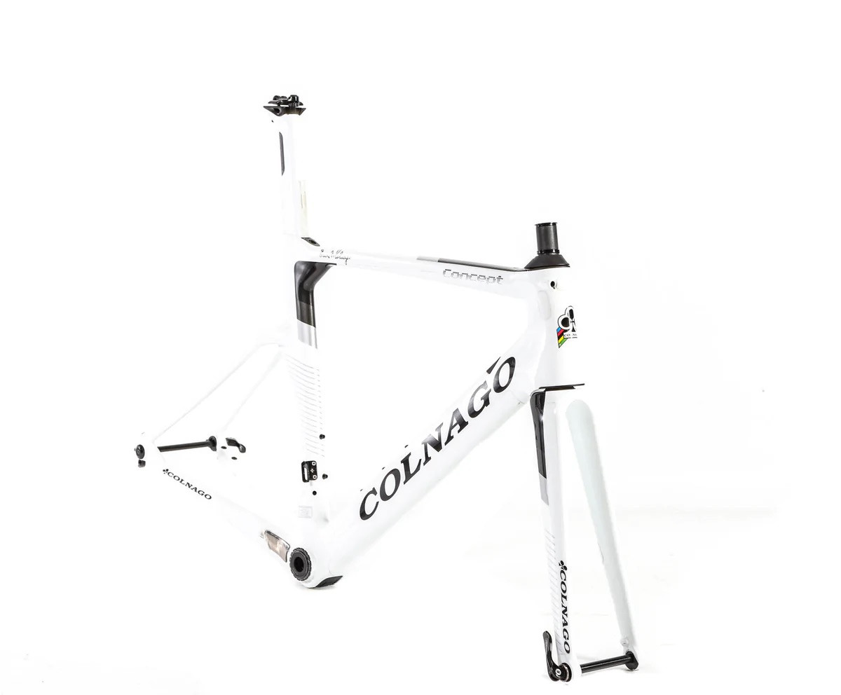 Colnago Concept Disc Road Frameset used in 56 cm | buycycle