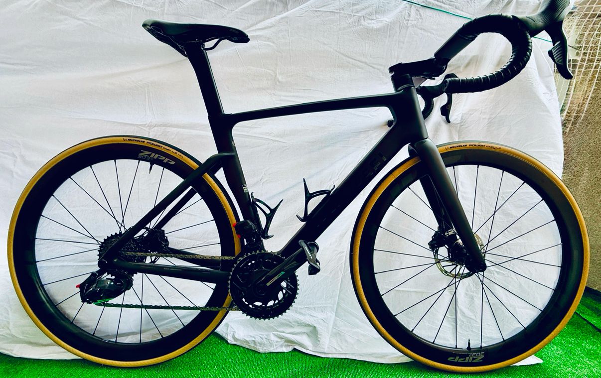 Van rysel Van Rysel RCR Sram Force eTap AXS 12V 700mm Noir Mat 2024 ...