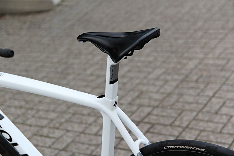 Achetez un vélo d'occasion Colnago V2-R Disc Kaizen Pro Bike en 54 cm ...