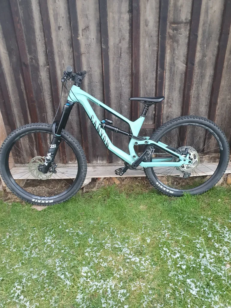 Canyon Torque 6 used in SM | buycycle