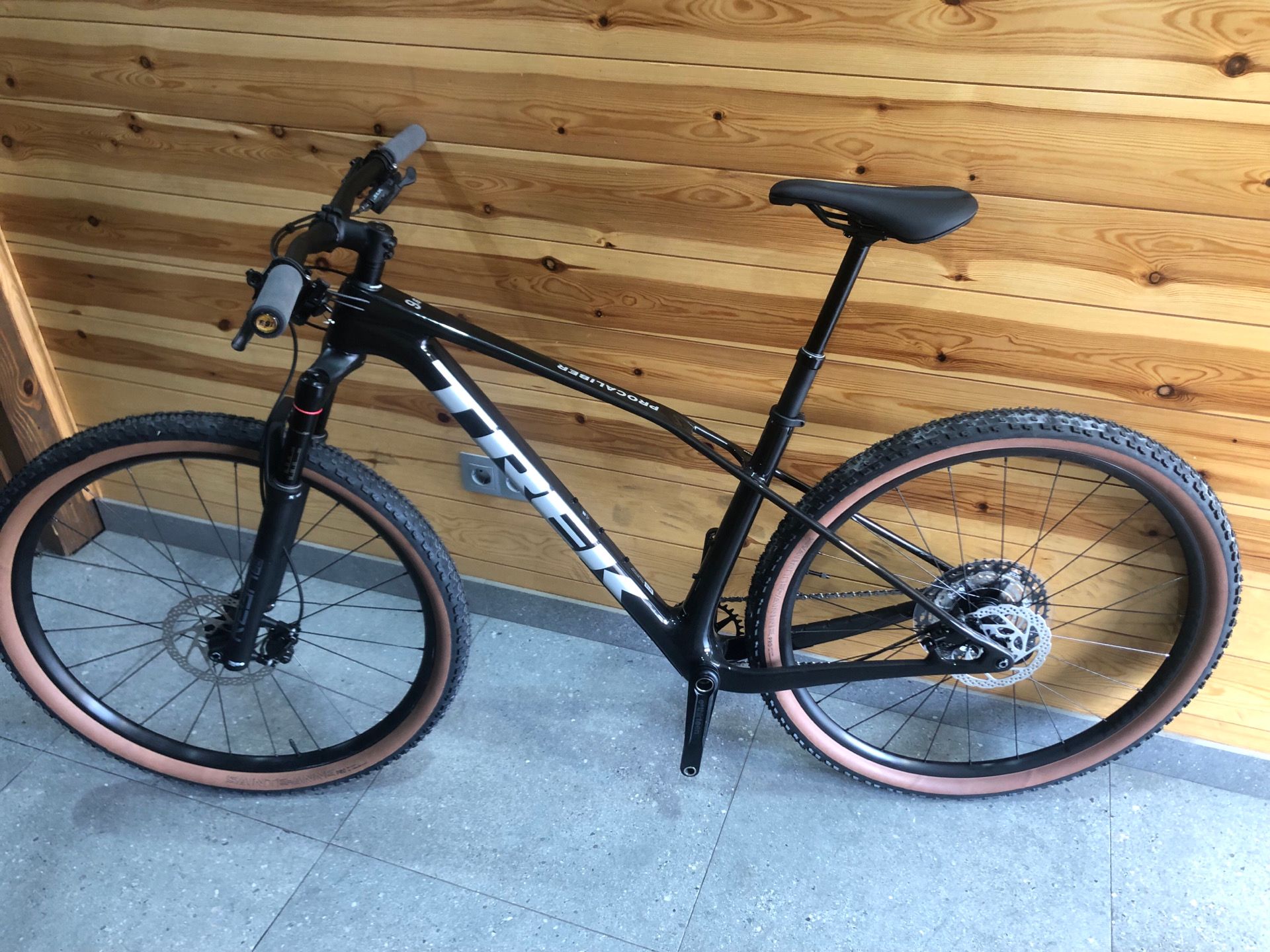 Trek Procaliber 9.6 Gen 3 used in MD/LG | buycycle