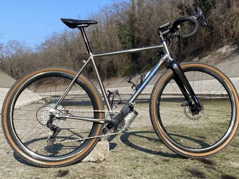 Standert ERDGESCHOSS 2022 usato in 56 cm | buycycle