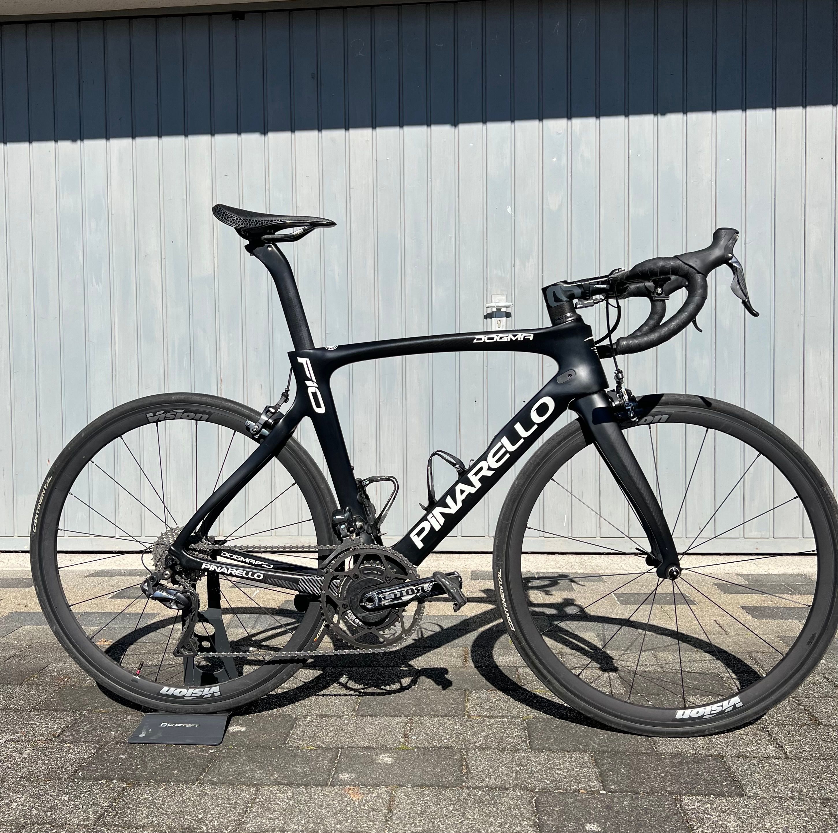 Pinarello Dogma F10 Rim Ultegra Di2 Bike d'occasion en 56 cm | buycycle