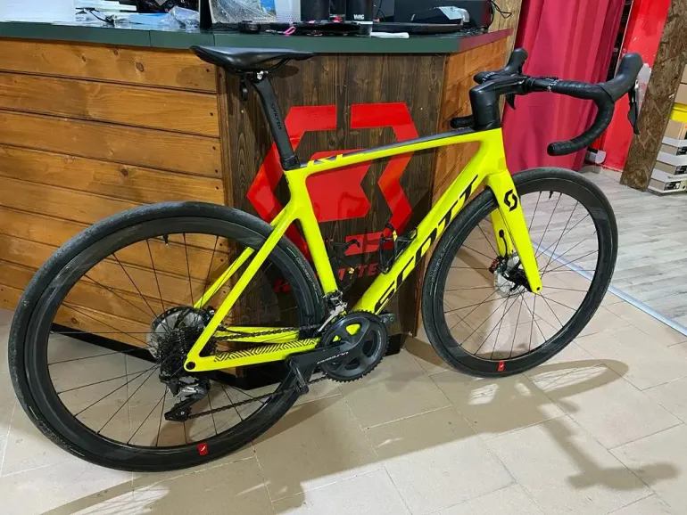 Scott Addict RC 30 used in MD | buycycle