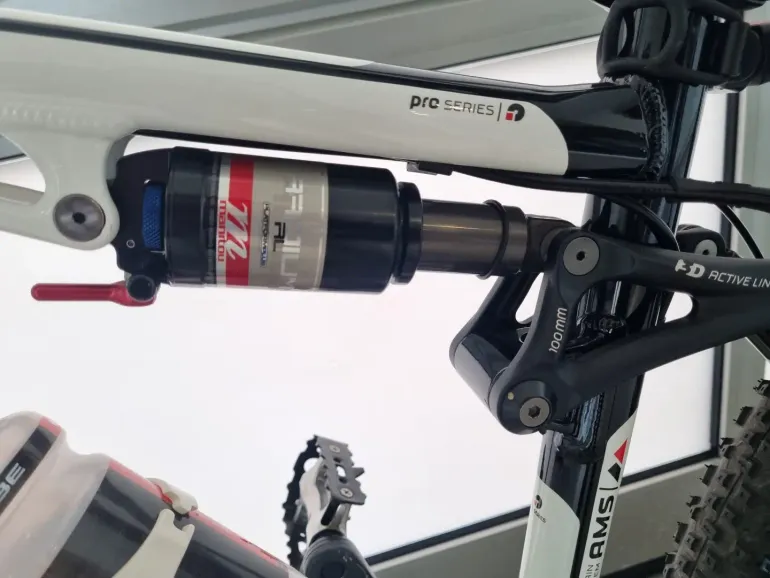 CUBE AMS 100 PRO SERIES gebruikt in M | buycycle