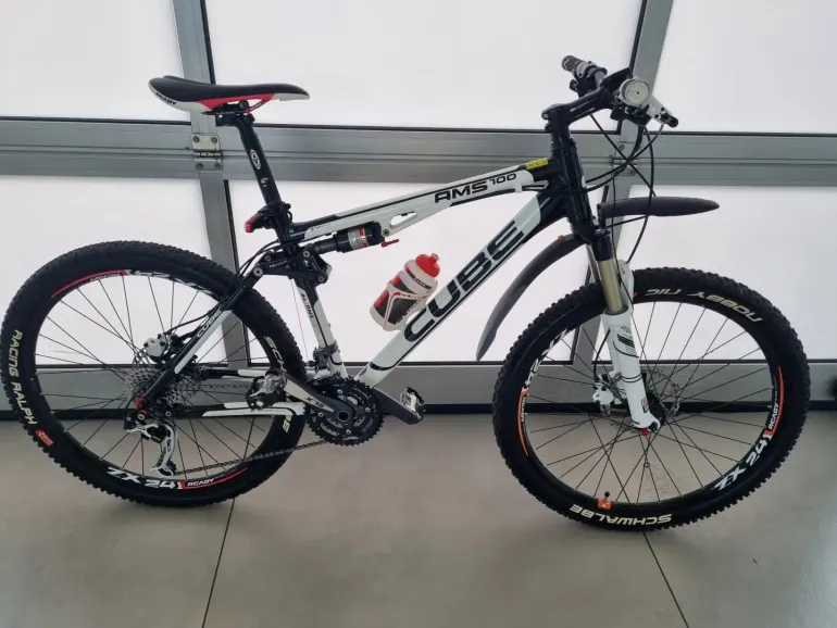 CUBE AMS 100 PRO SERIES gebruikt in M | buycycle