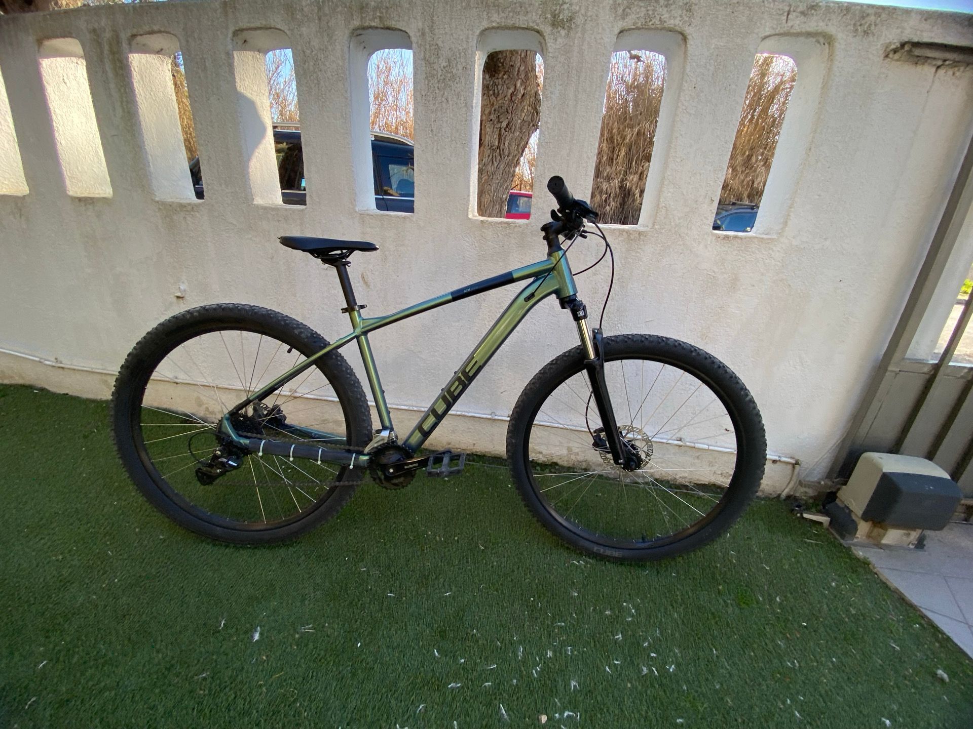 CUBE AIM, PRO usato in LG | buycycle