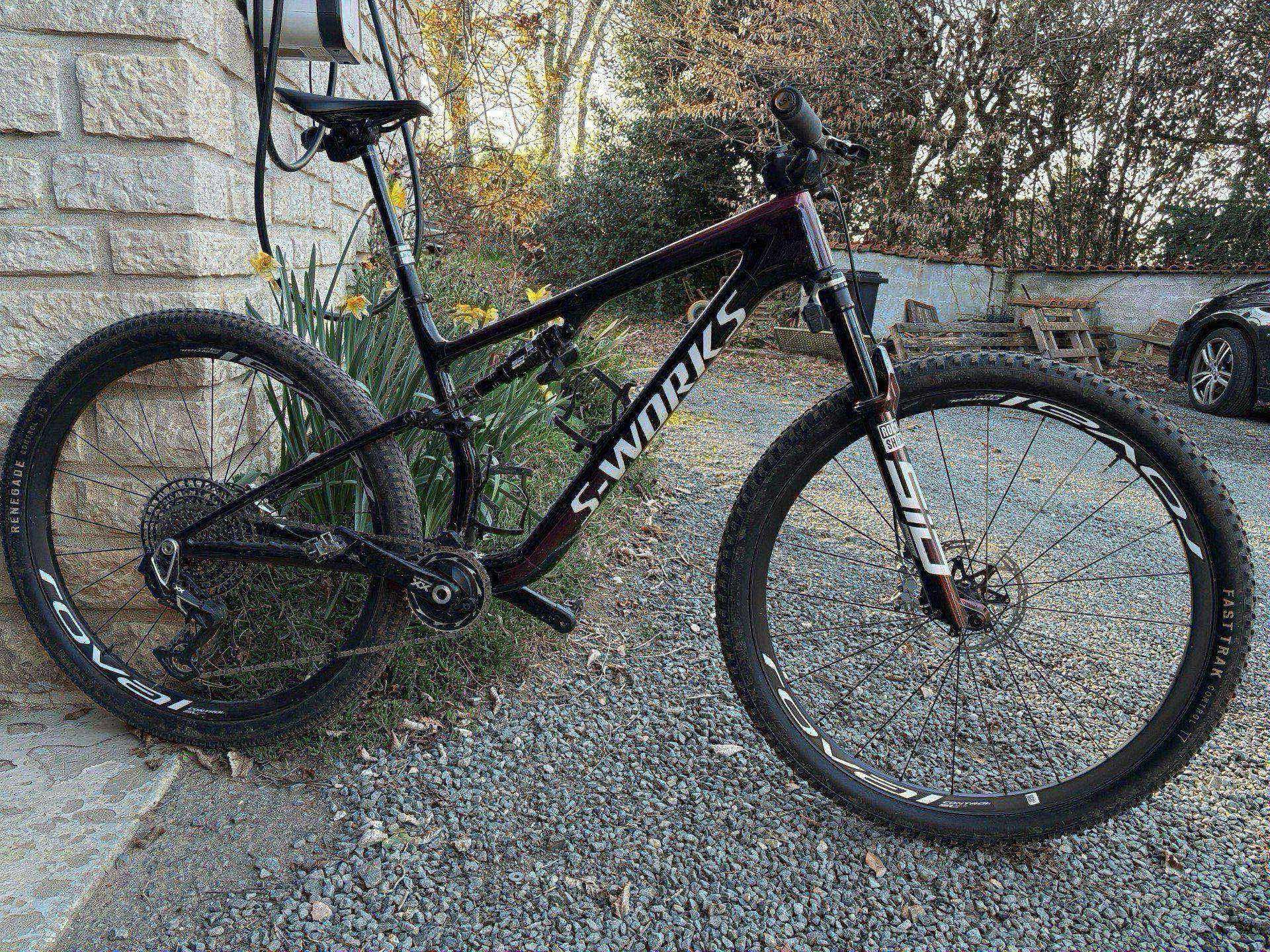 Specialized S-Works Epic 8 gebruikt in LG | buycycle