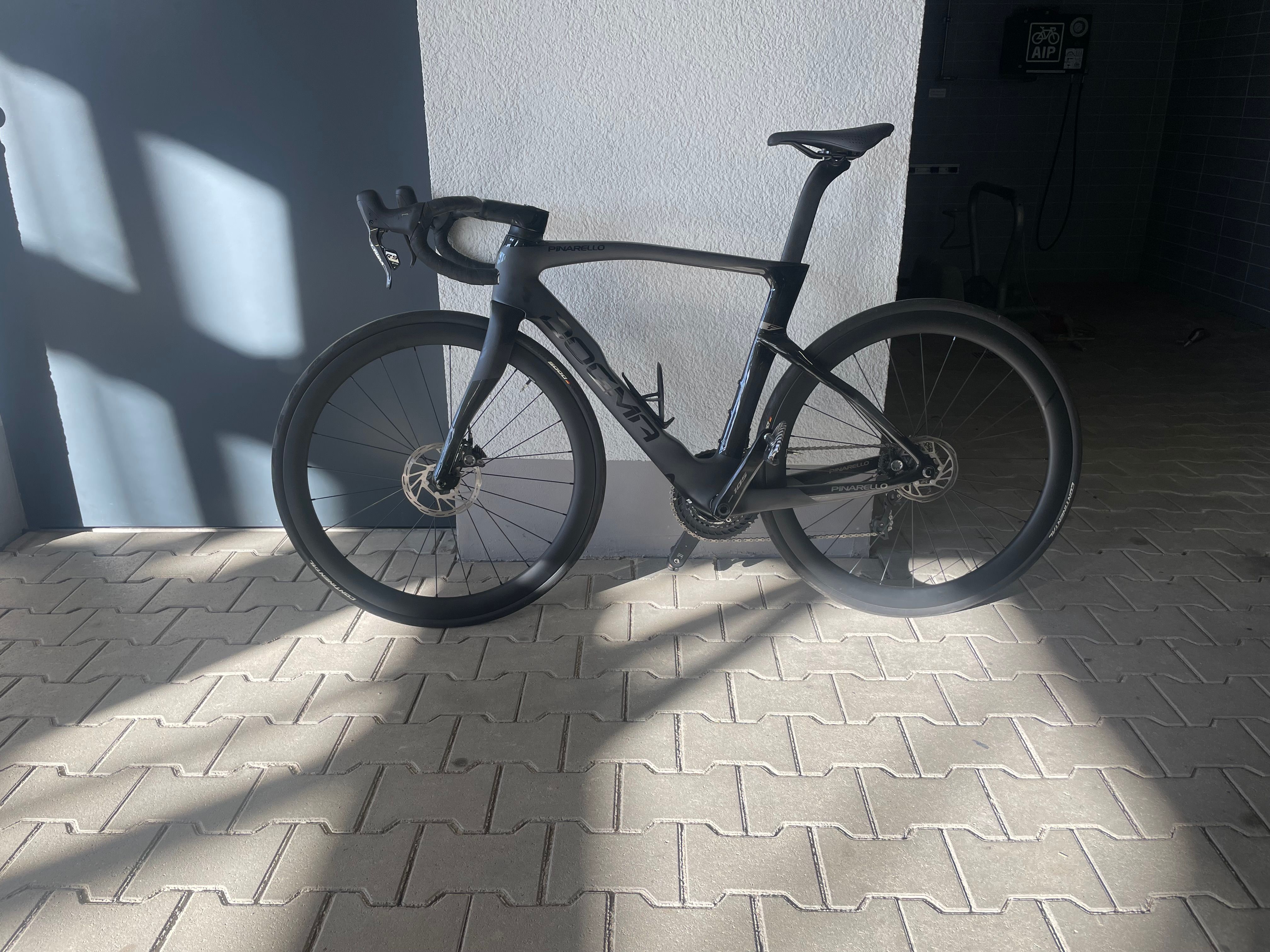 Pinarello DOGMA F SUPER RECORD EPS Disc d'occasion en 54 cm | buycycle