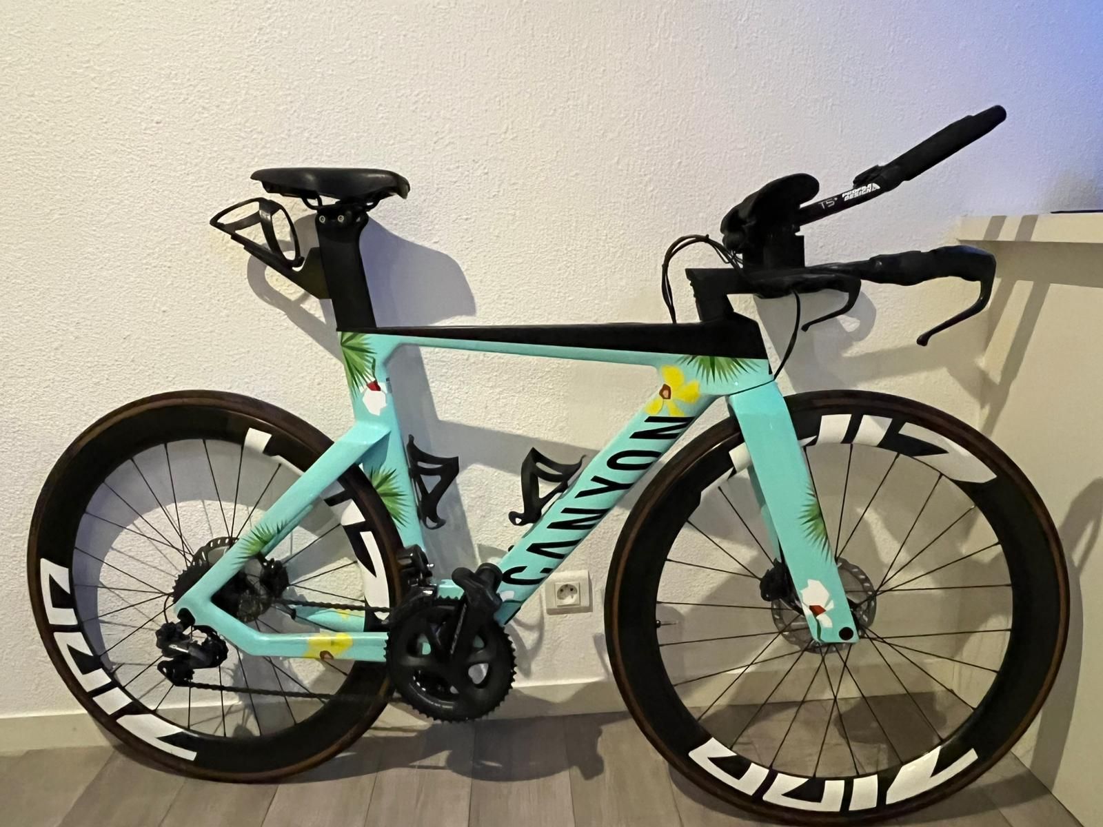 Canyon Speedmax CF8 disc used in S | buycycle