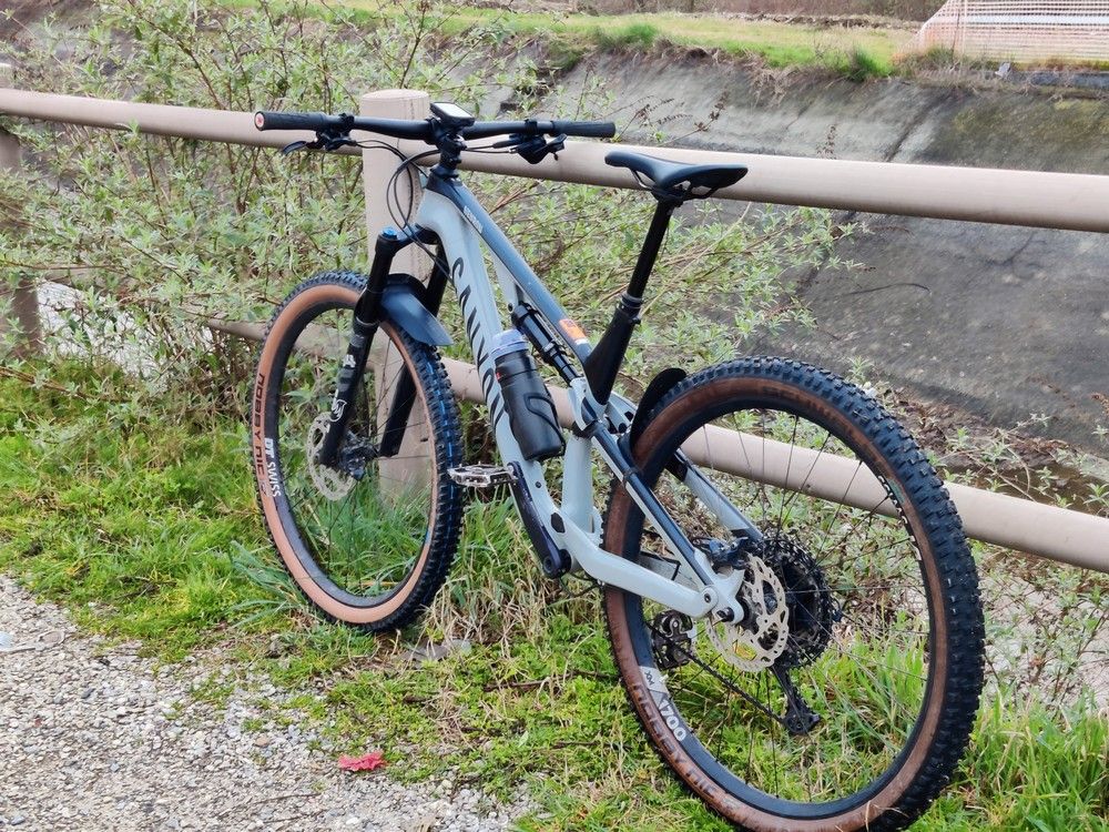 Canyon Neuron CF 8 used in M | buycycle